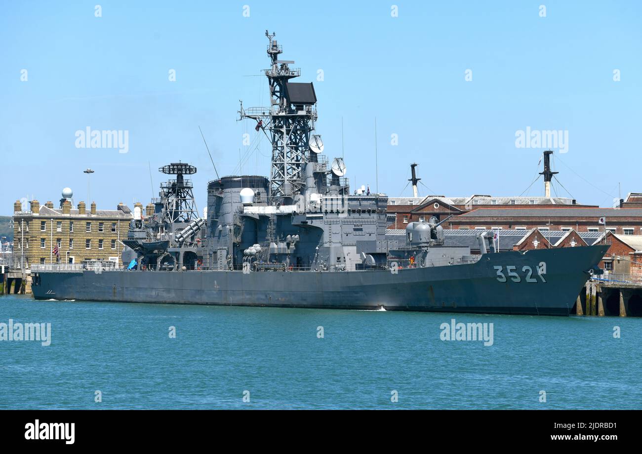 22/06/2022 Portsmouth UK Japan Maritime Self-Defence Force JS Shimakaze ...