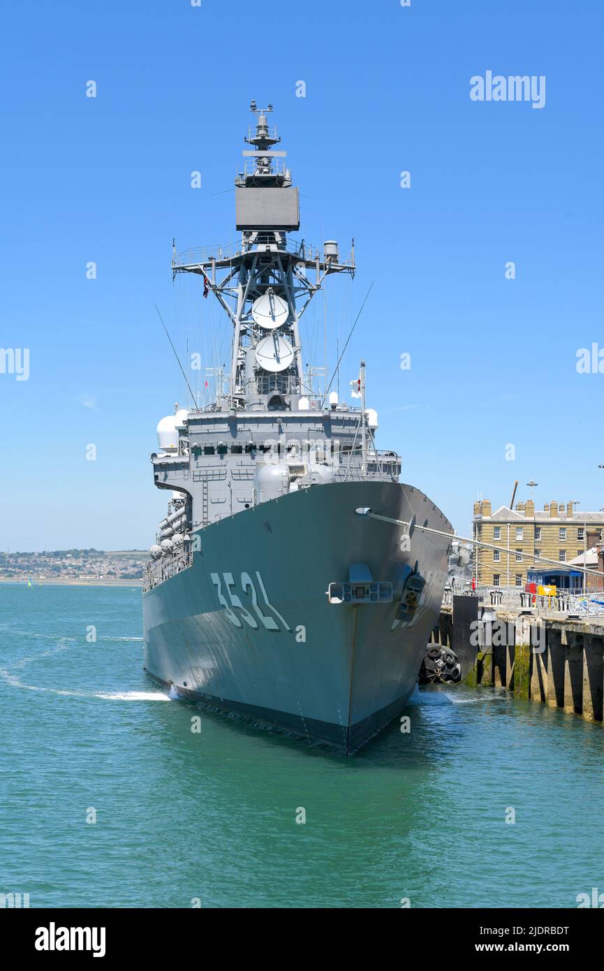 Japanese destroyer shimakaze hi-res stock photography and images - Alamy