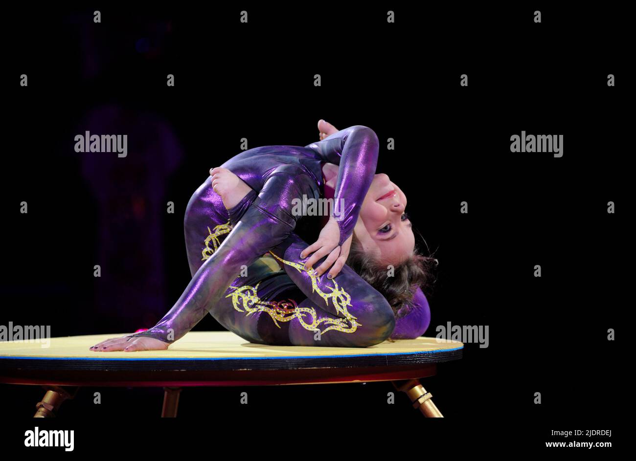 Circus child ring hi-res stock photography and images - Alamy