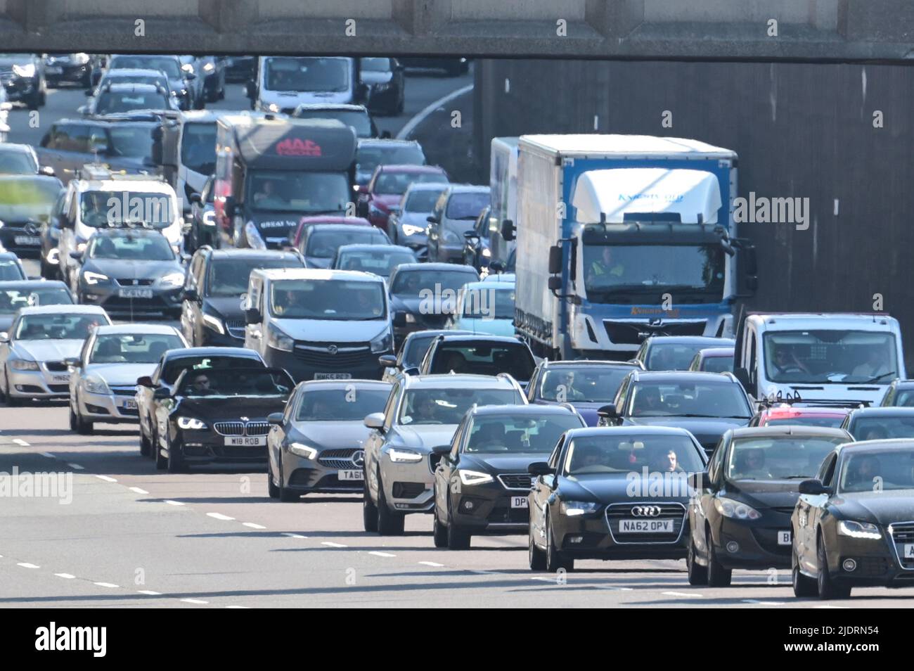 Busy aston expressway hi-res stock photography and images - Alamy