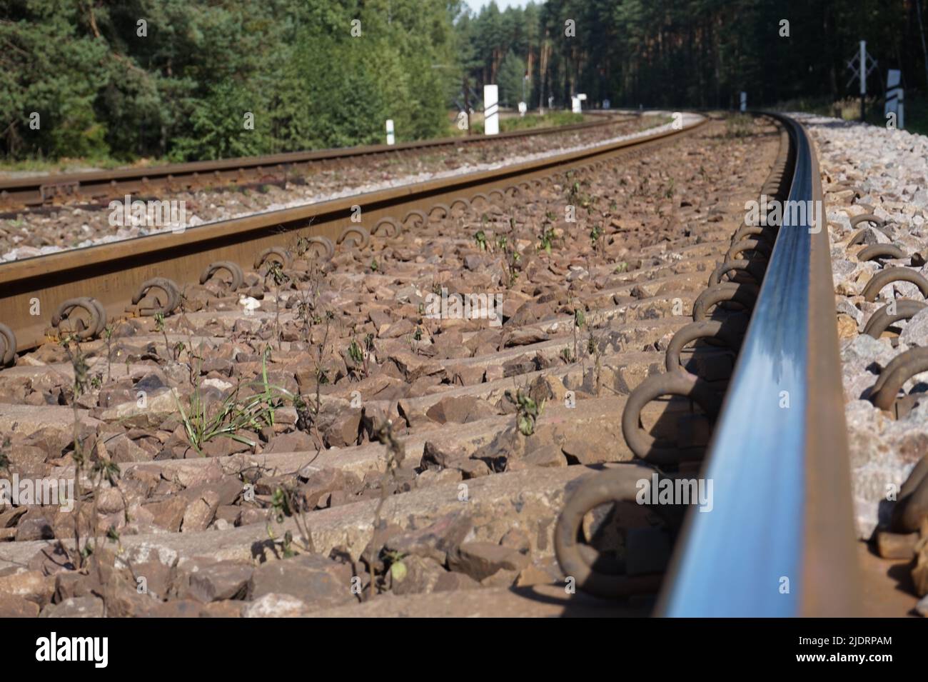 Train track/ railroad - perspective Stock Photo - Alamy