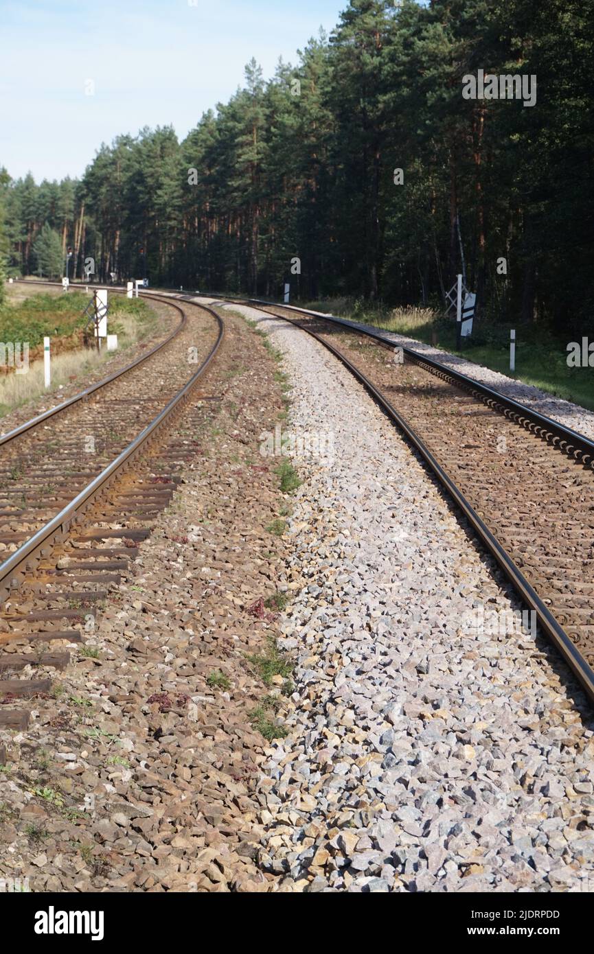 Train track/ railroad - perspective Stock Photo - Alamy
