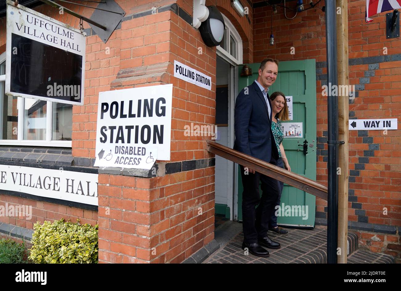 The Liberal Democrats by-election candidate Richard Foord and his wife ...