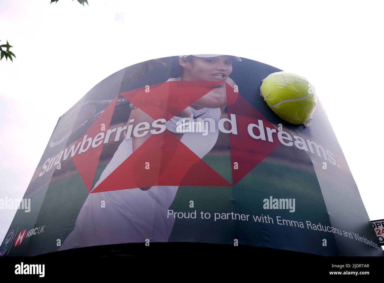 Emma Raducanu features on HSBC advertising in Wimbledon ahead of the ...