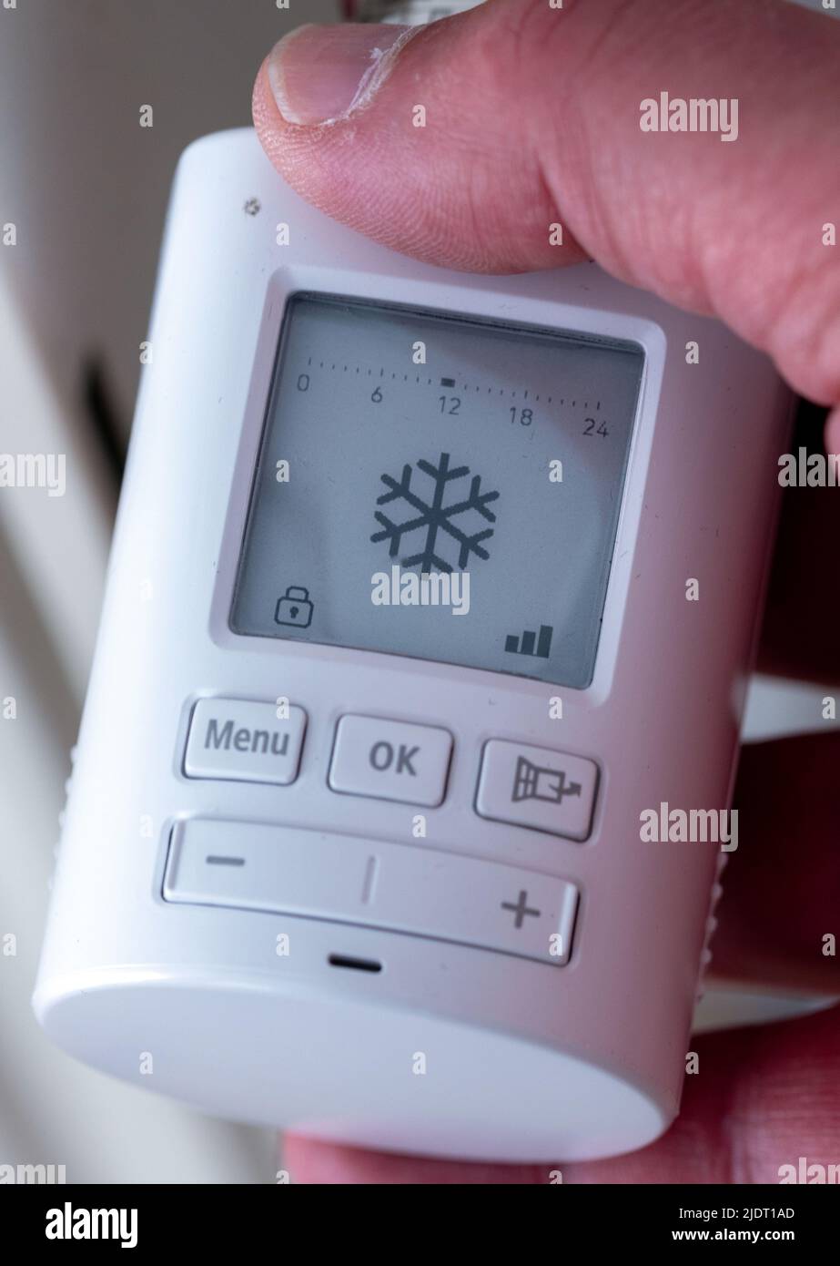 Pokrent, Germany. 23rd June, 2022. The frost sign is displayed on a ...