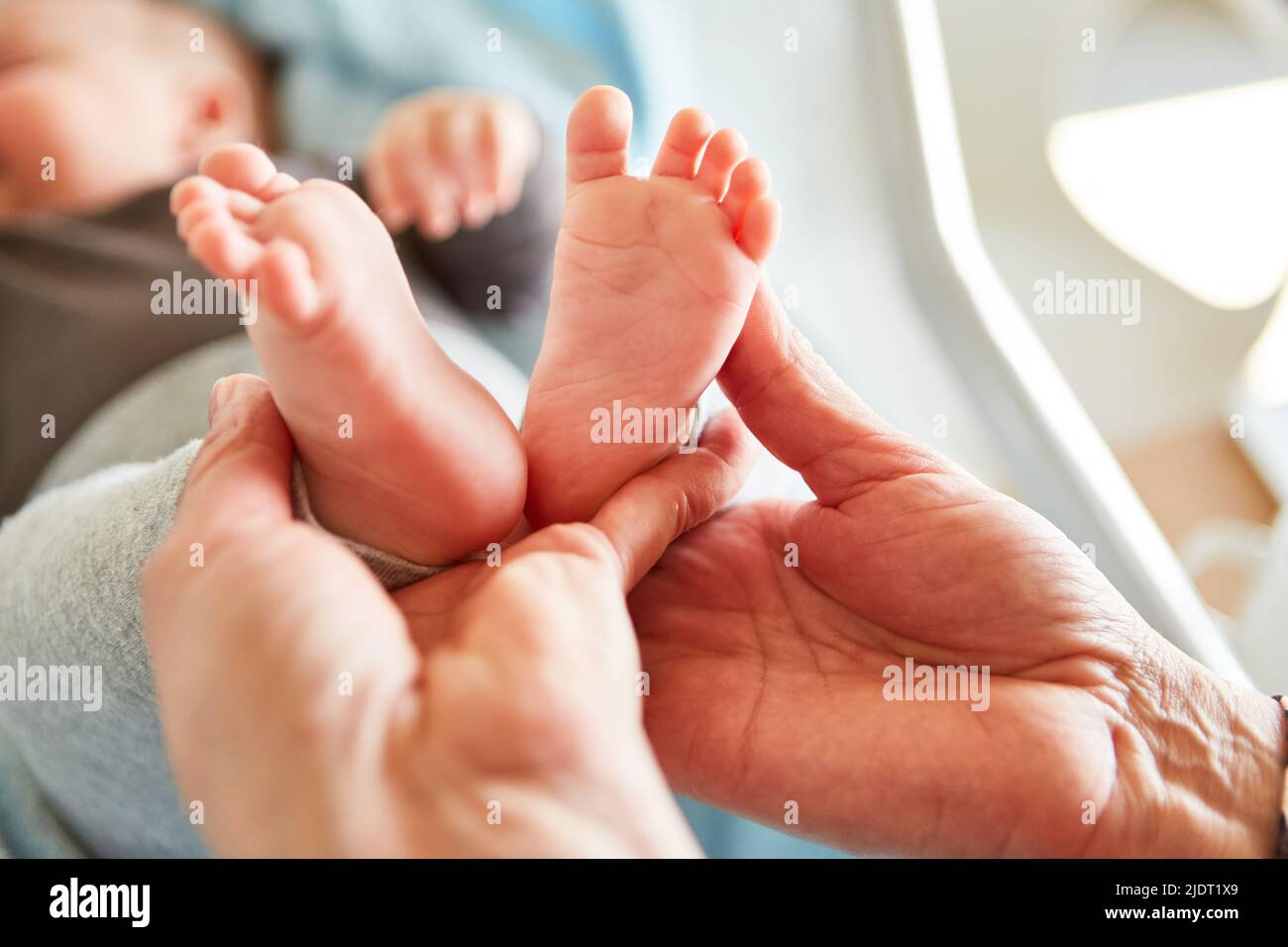 Hold toes hi-res stock photography and images - Alamy