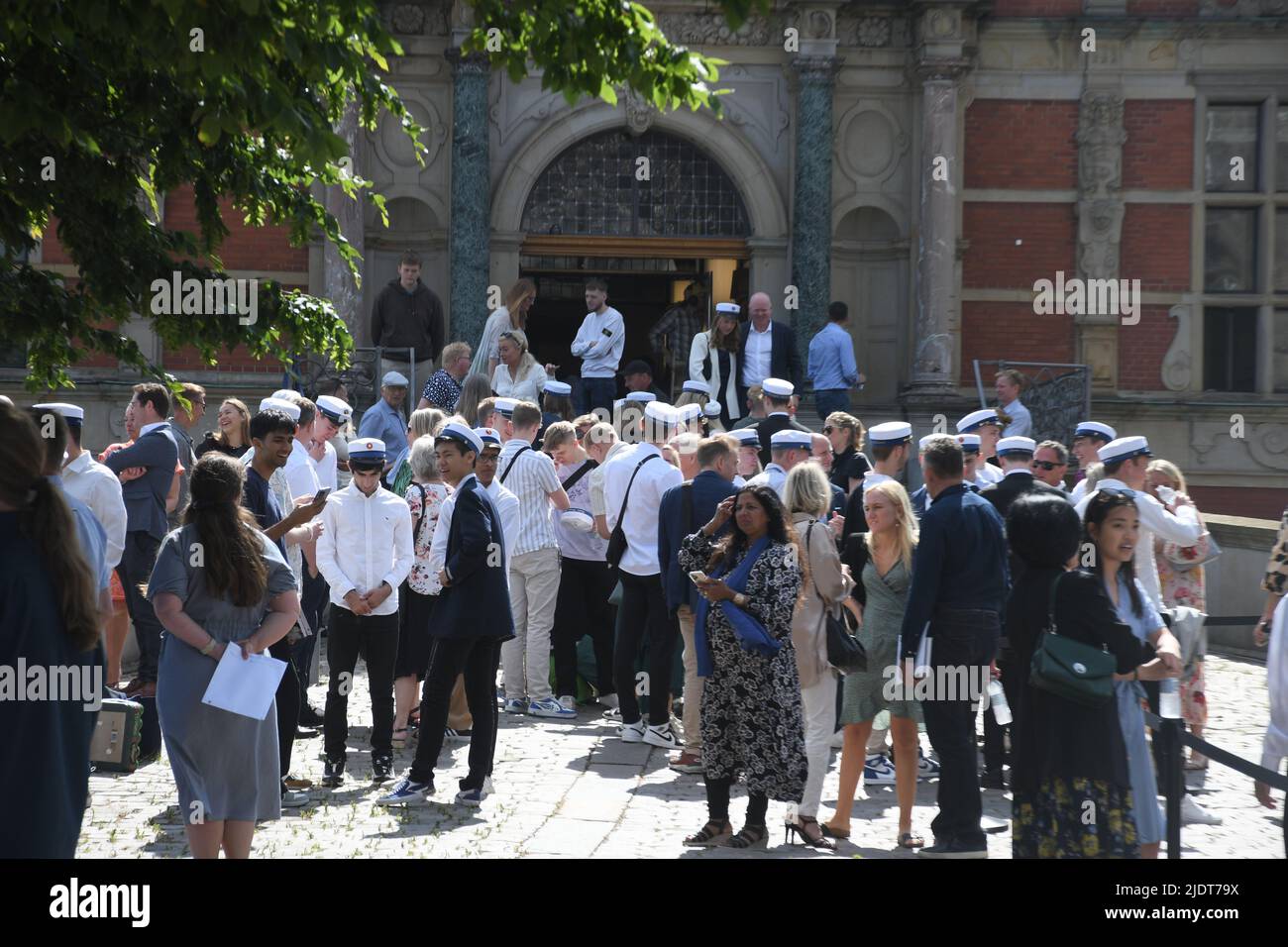 Studenet cap hi-res stock photography and images - Alamy