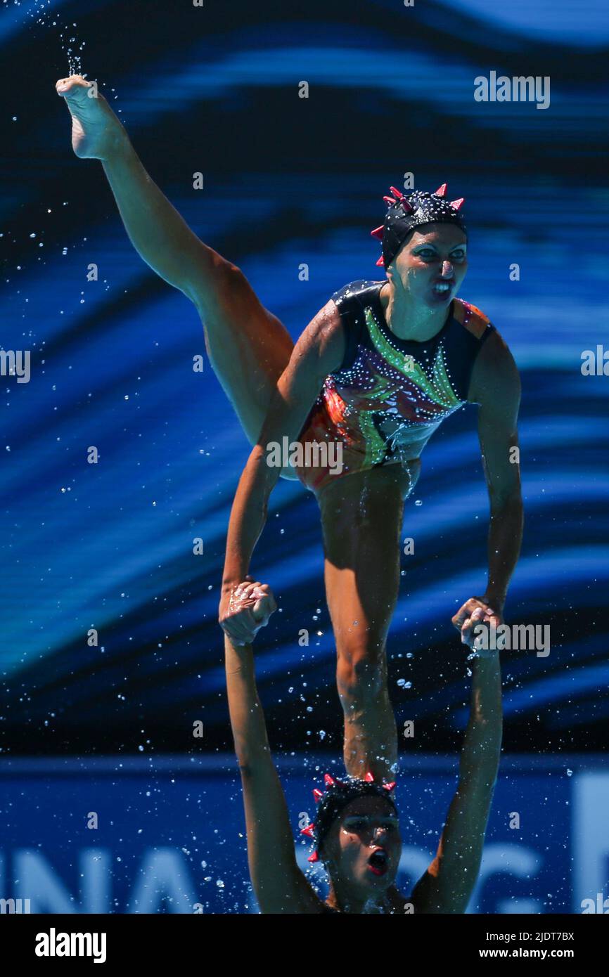 Artistic swimming team italy hi-res stock photography and images - Alamy