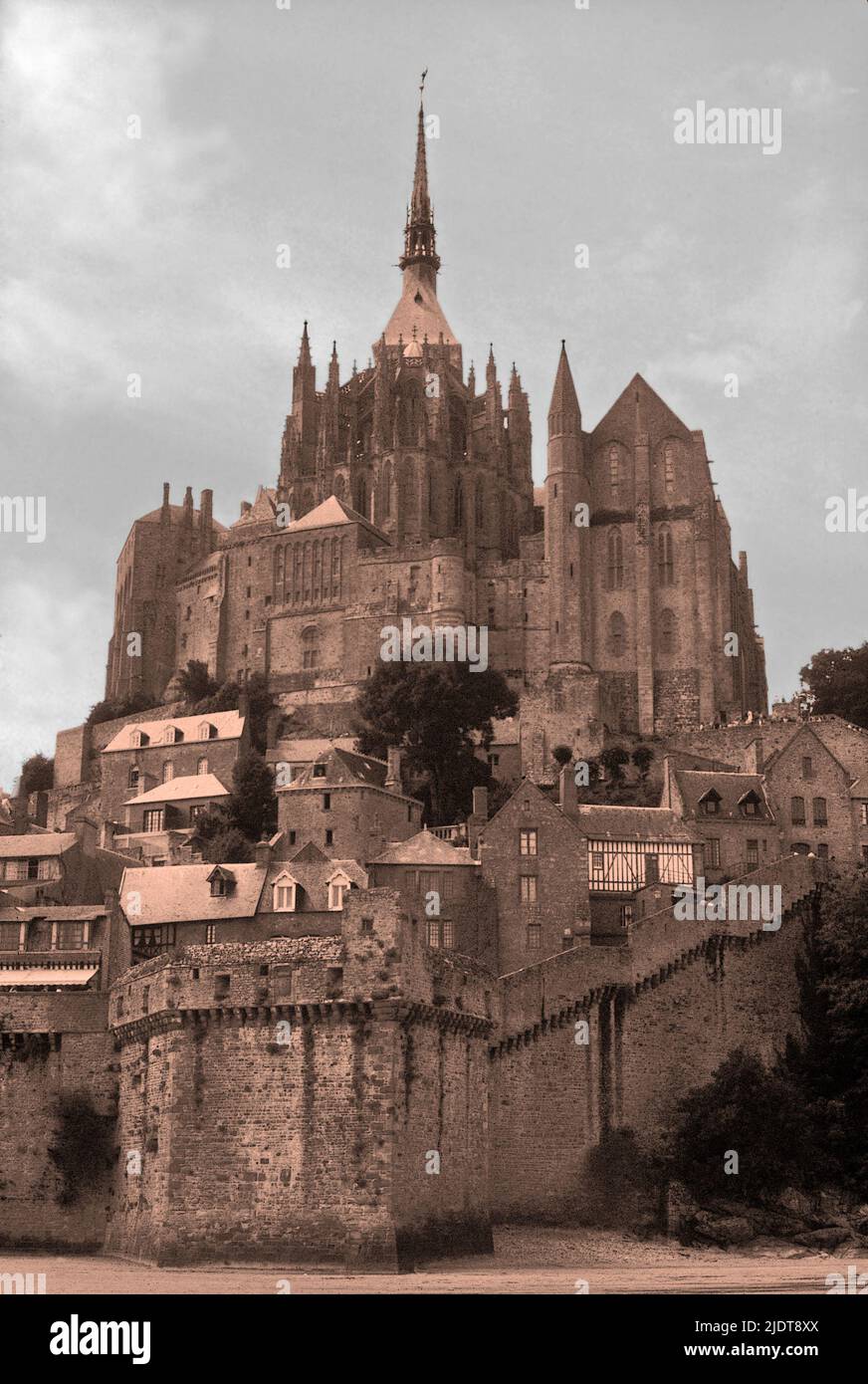 Mont Saint-Michel: detail of the fortified abbey Stock Photo - Alamy