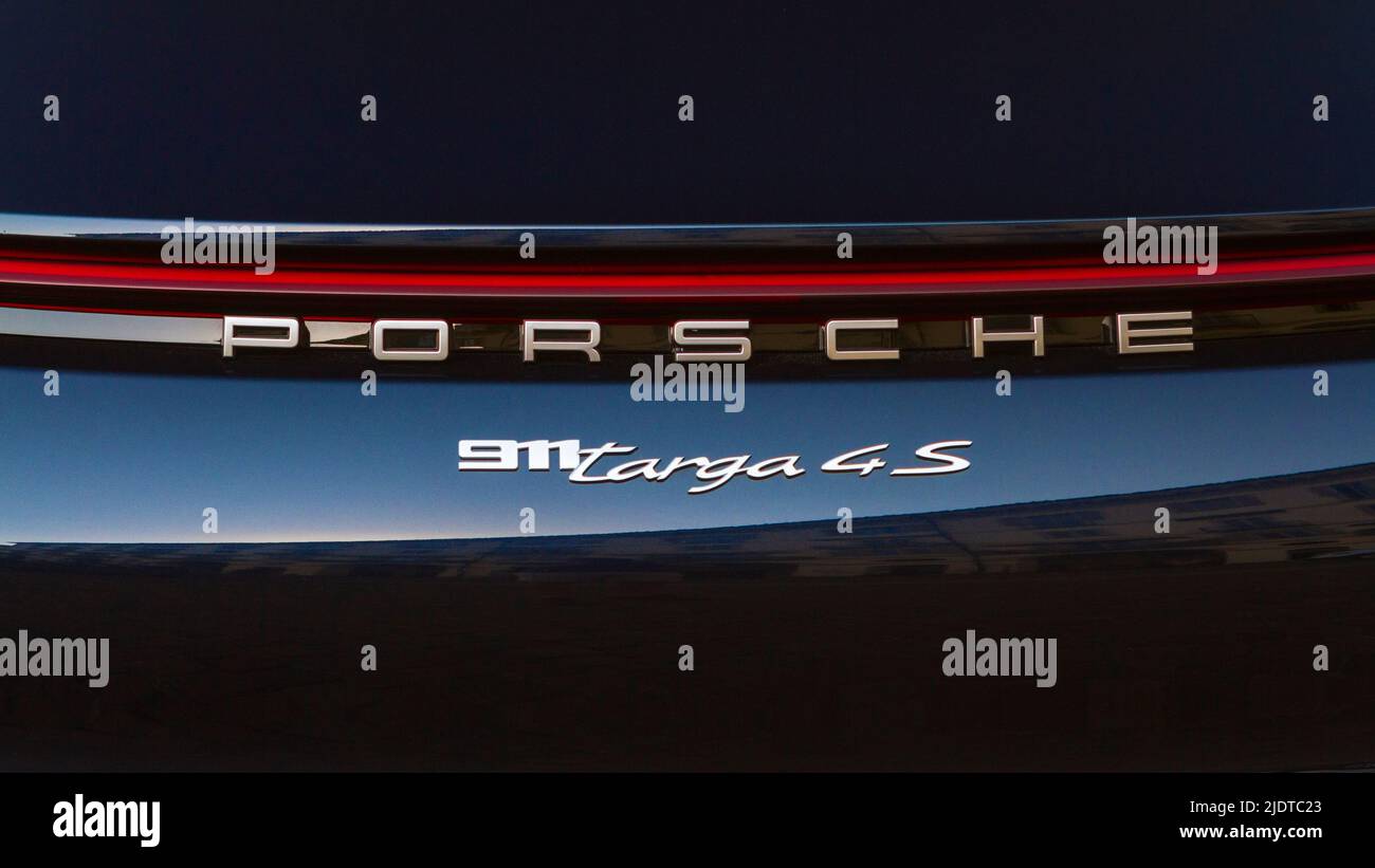 Porche writing hi-res stock photography and images - Alamy