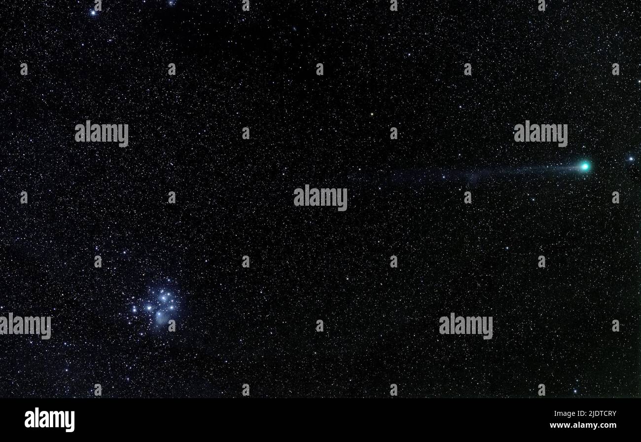 Messier 45 hi-res stock photography and images - Alamy