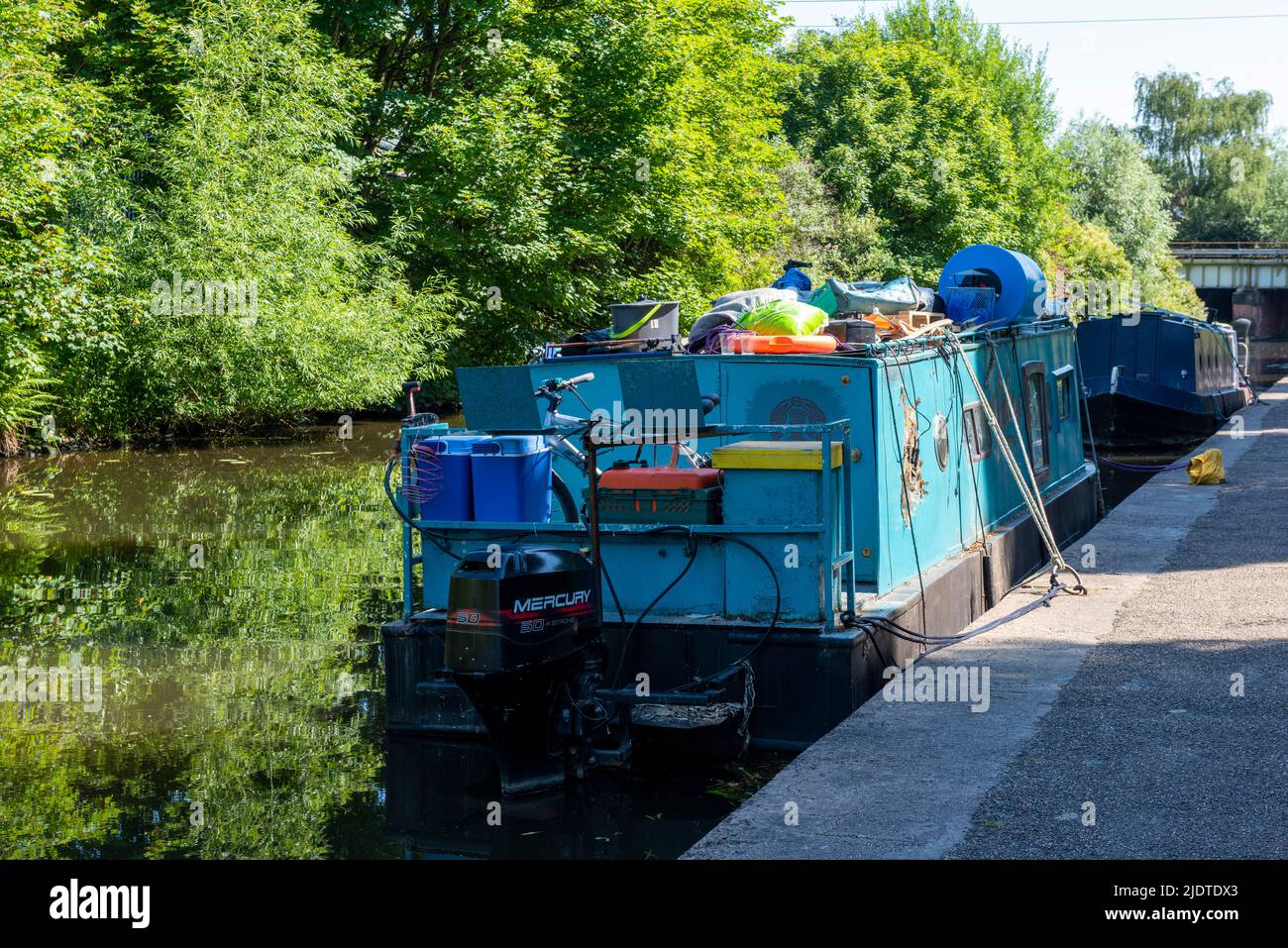 A sunny summer day on the Nottingham and Beeston Canal, Nottinghamshire ...