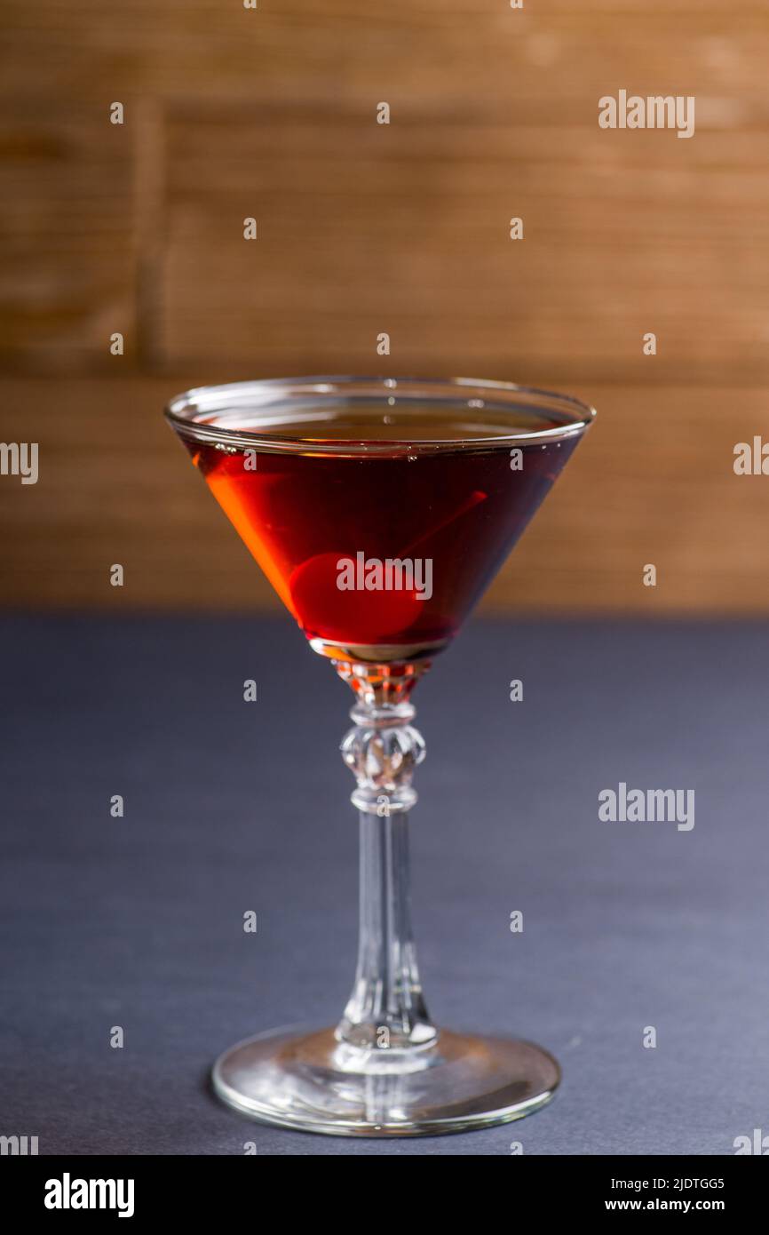 Cocktail manhattan hi-res stock photography and images - Alamy