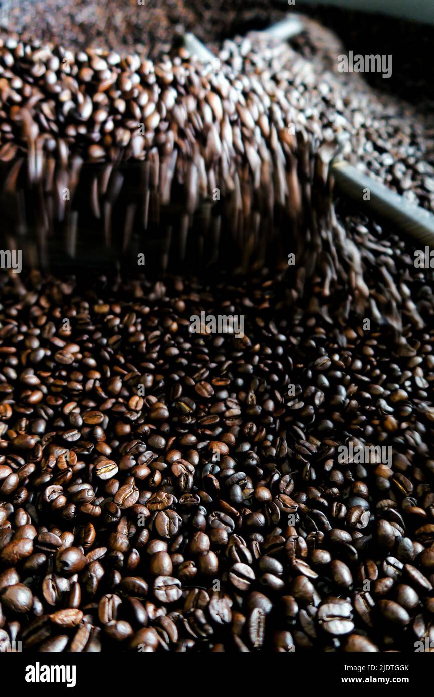 Image of Roasting process of coffee Stock Photo - Alamy