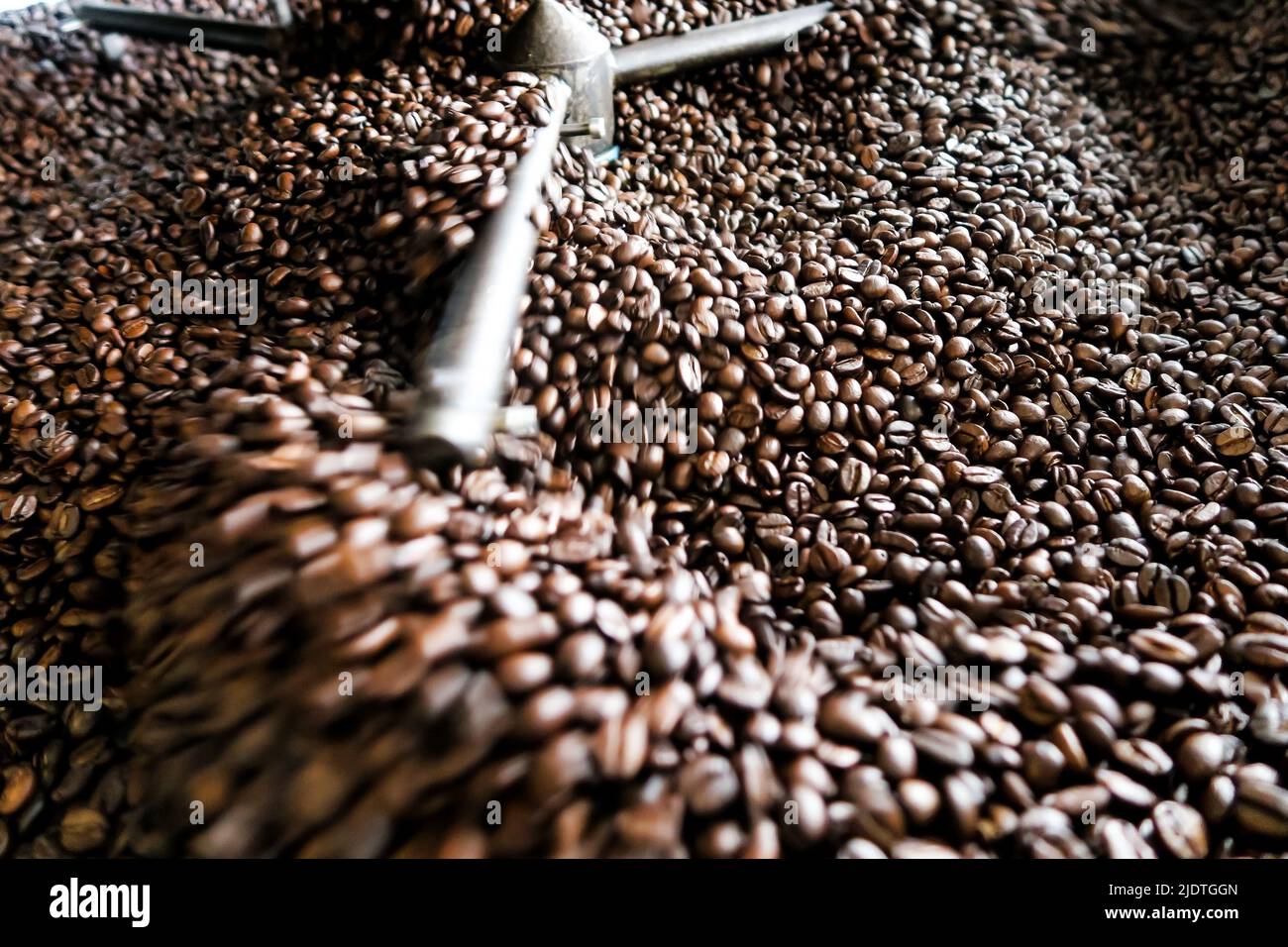 Image of Roasting process of coffee Stock Photo - Alamy