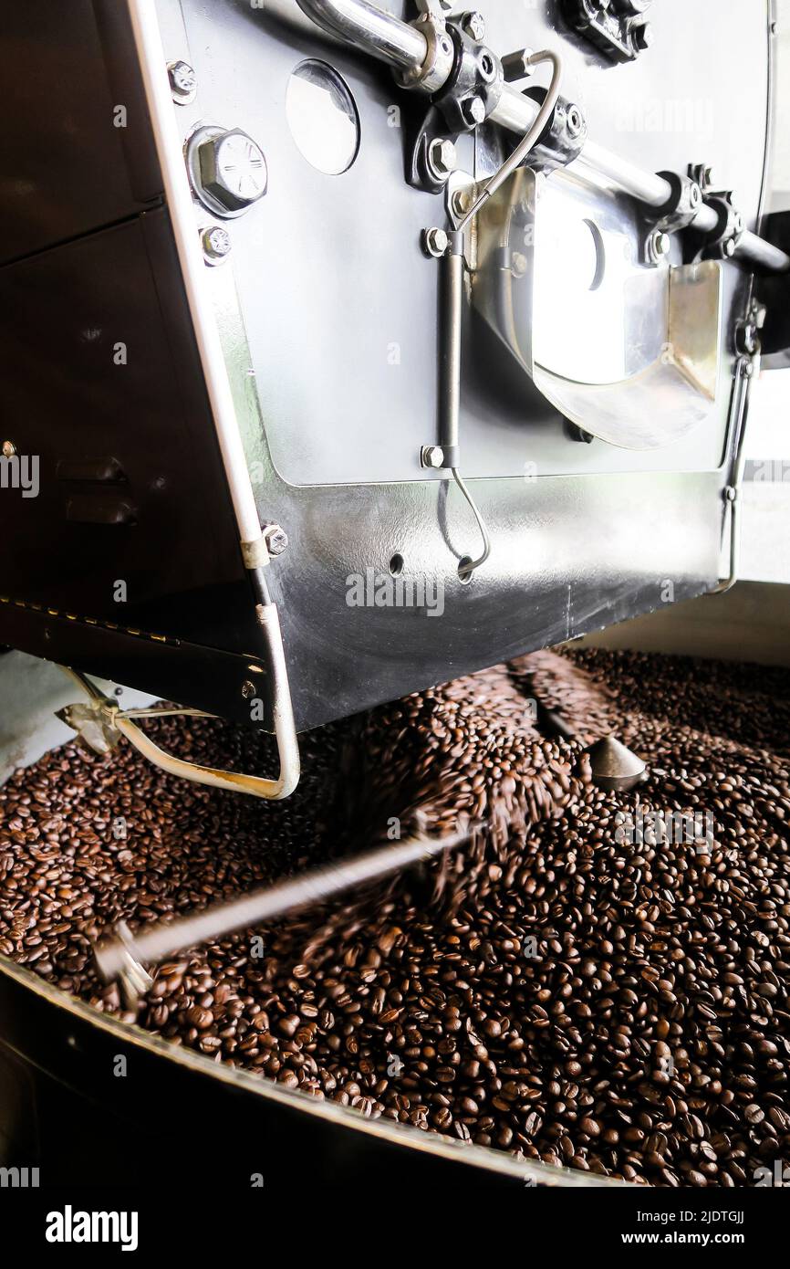 Image of Roasting process of coffee Stock Photo - Alamy
