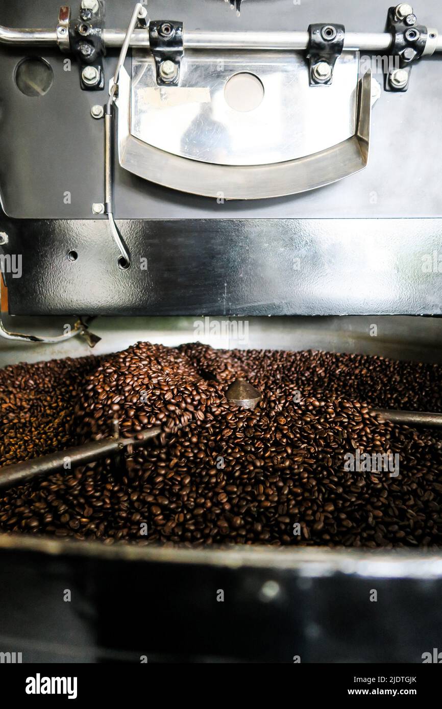 Image of Roasting process of coffee Stock Photo - Alamy
