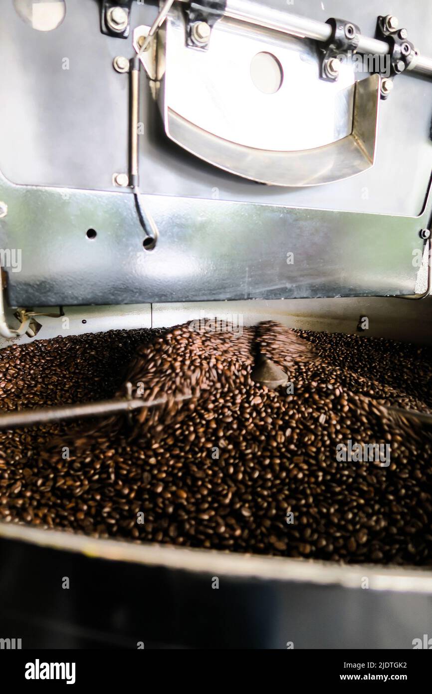 Image of Roasting process of coffee Stock Photo - Alamy