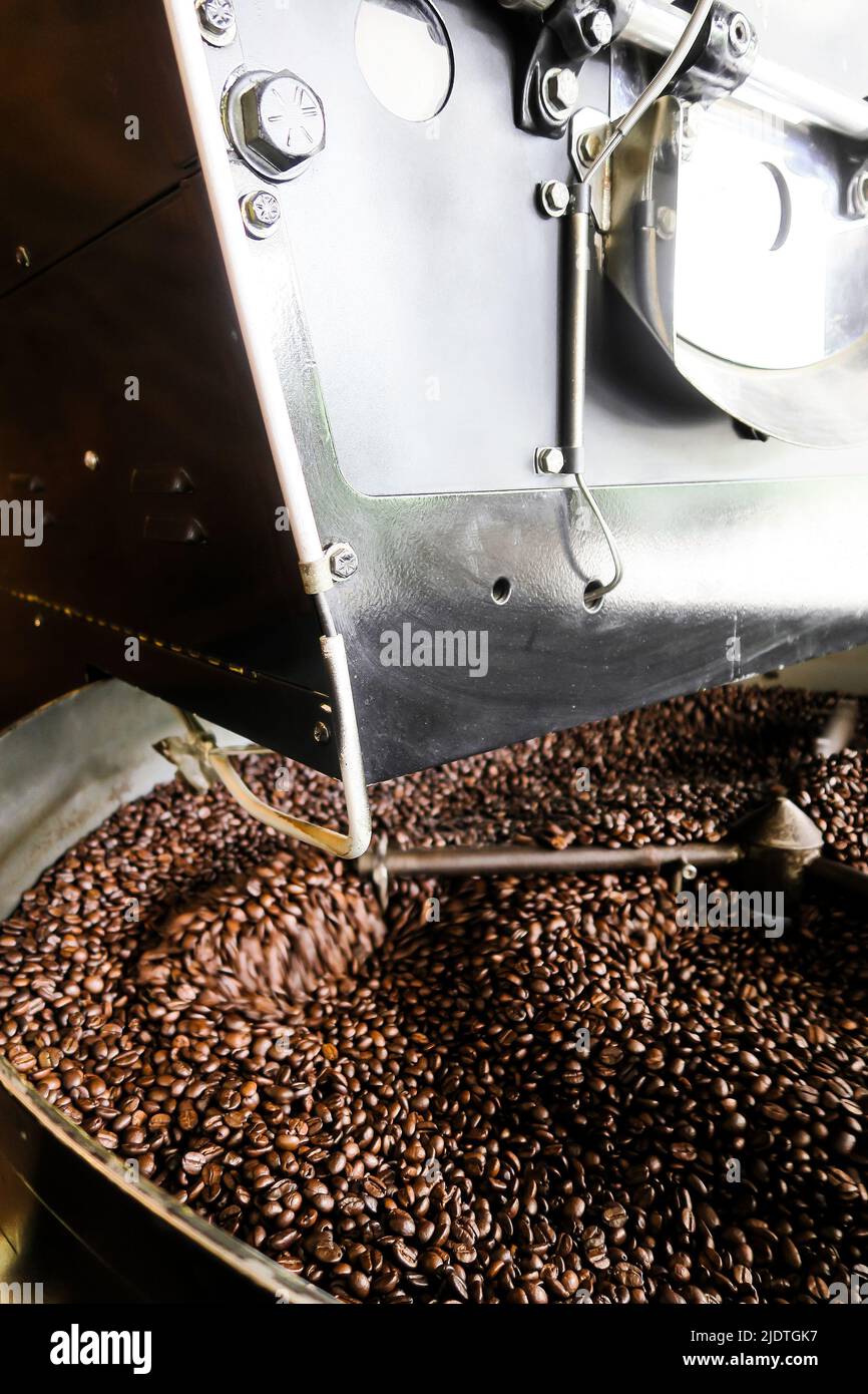 Image of Roasting process of coffee Stock Photo - Alamy