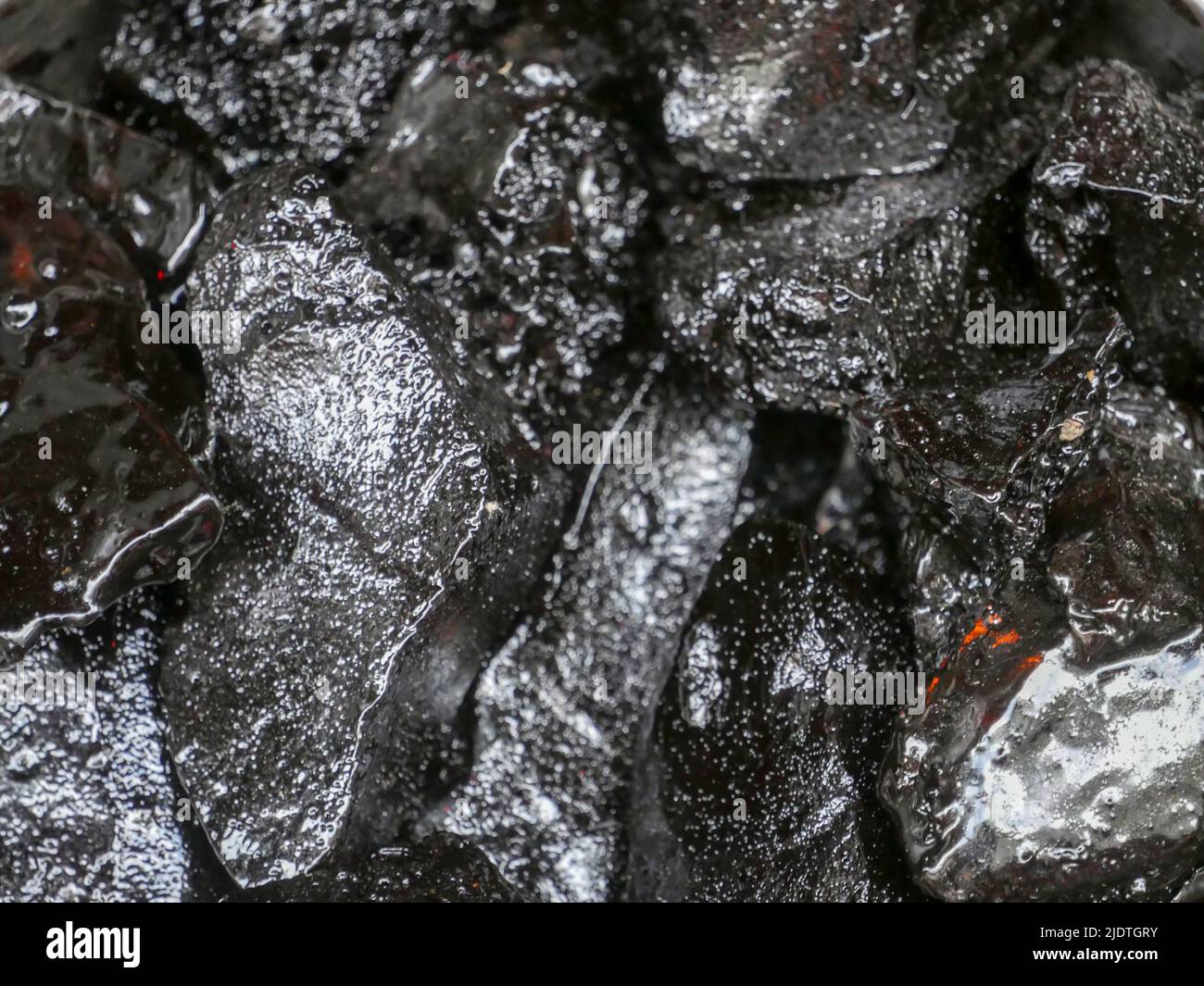 Shilajit and crystal hi-res stock photography and images - Alamy