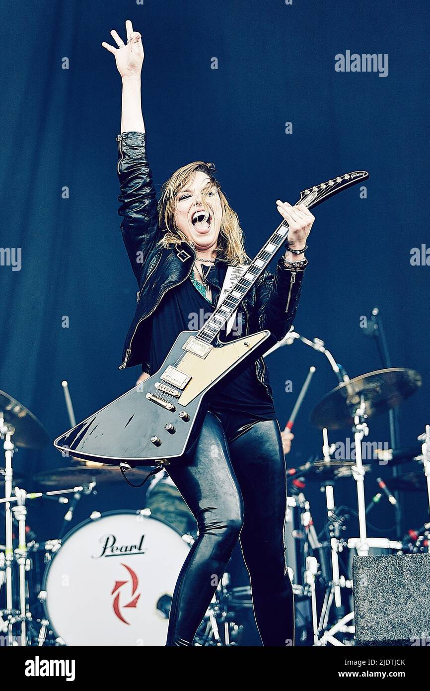 Halestorm download festival hi-res stock photography and images - Alamy