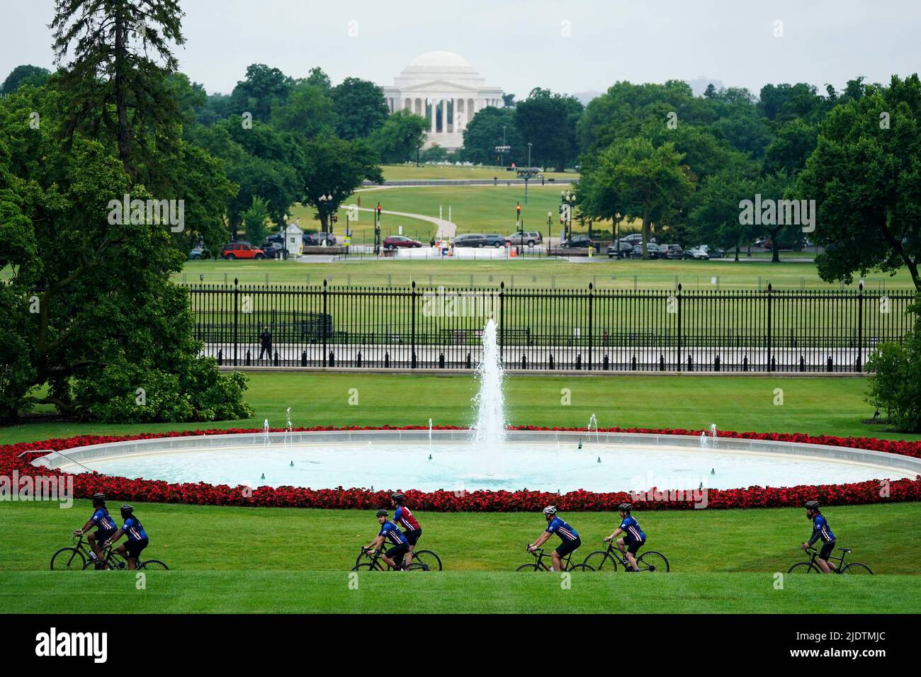 Participants in the annual wounded warrior Soldier Ride ride around the ...