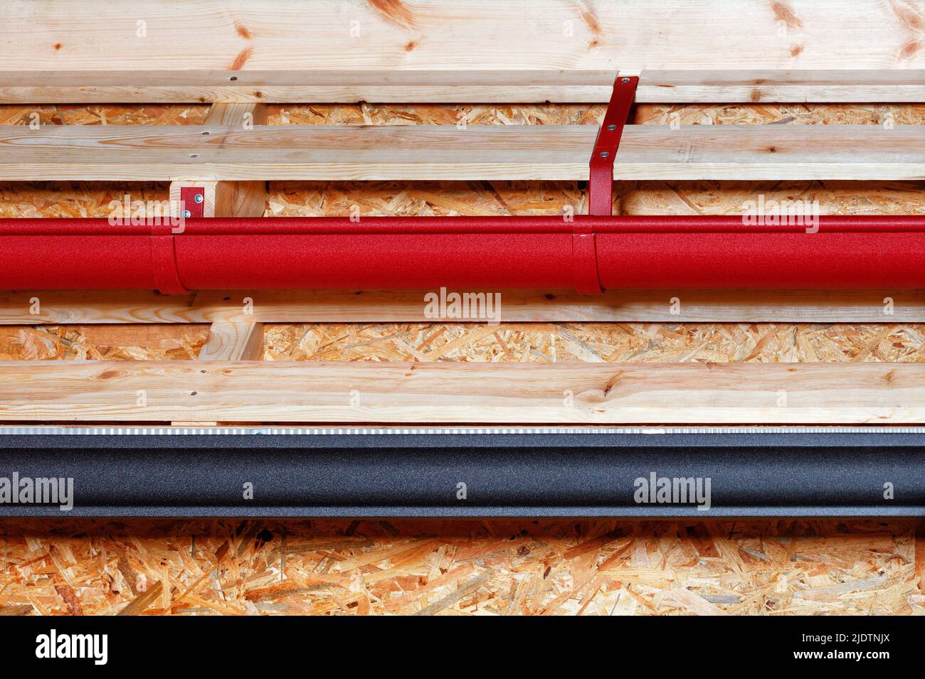 Eaves gutter canopy hi-res stock photography and images - Alamy