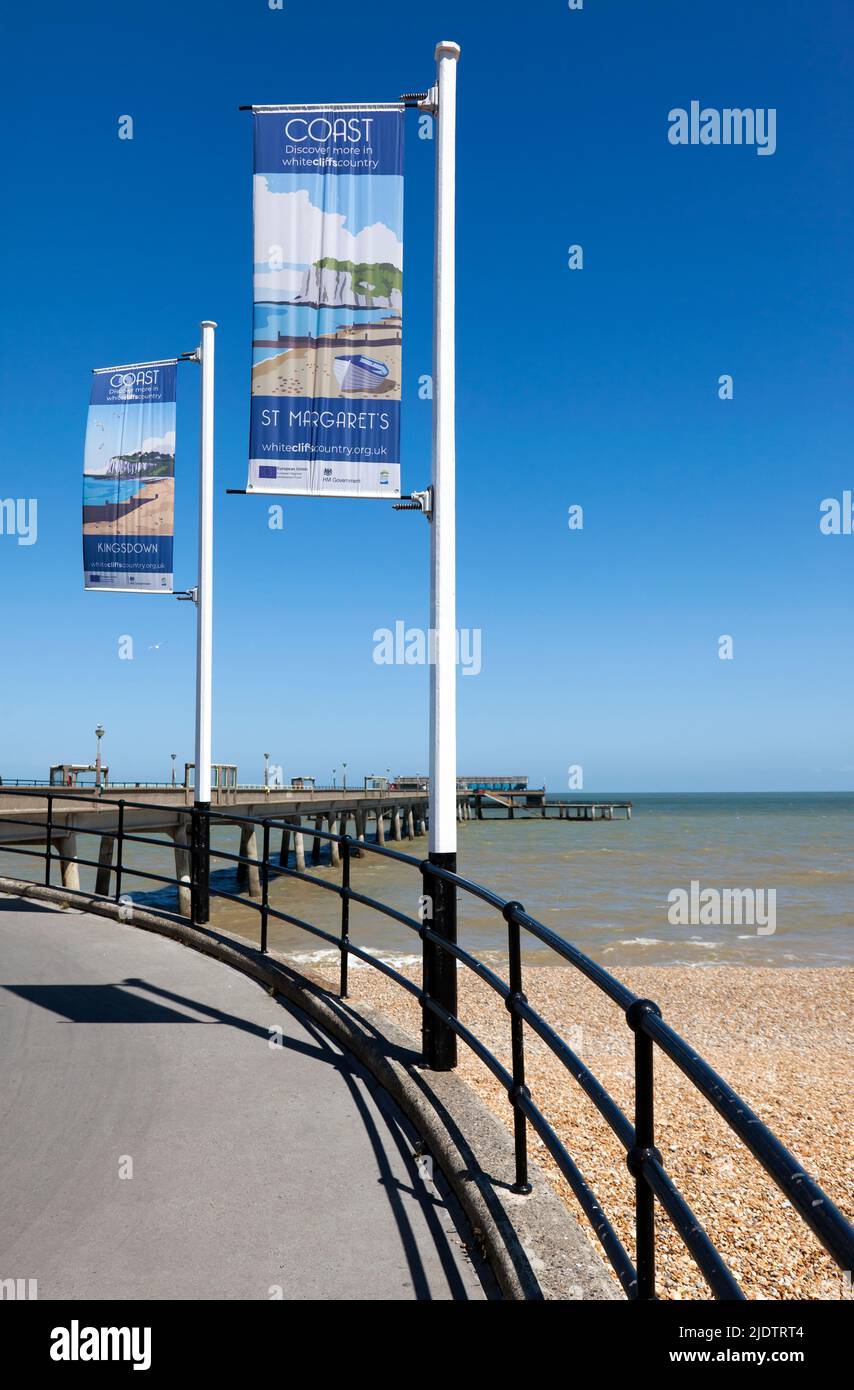 Kent adverts kent hi-res stock photography and images - Alamy