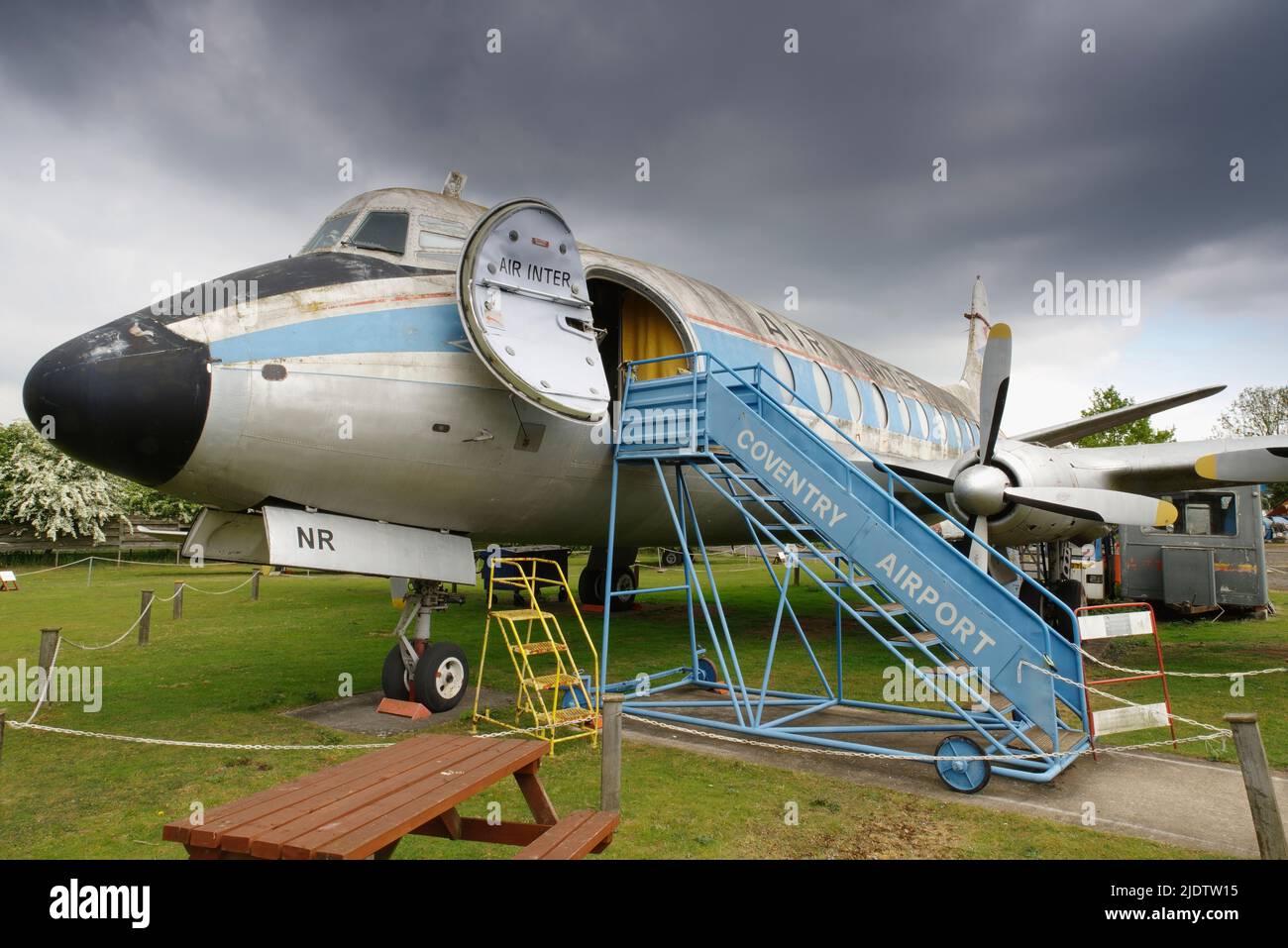 Vickers viscount aeroplane hi-res stock photography and images - Alamy