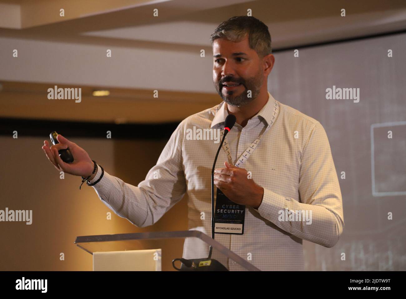 Cyber society hi-res stock photography and images - Alamy