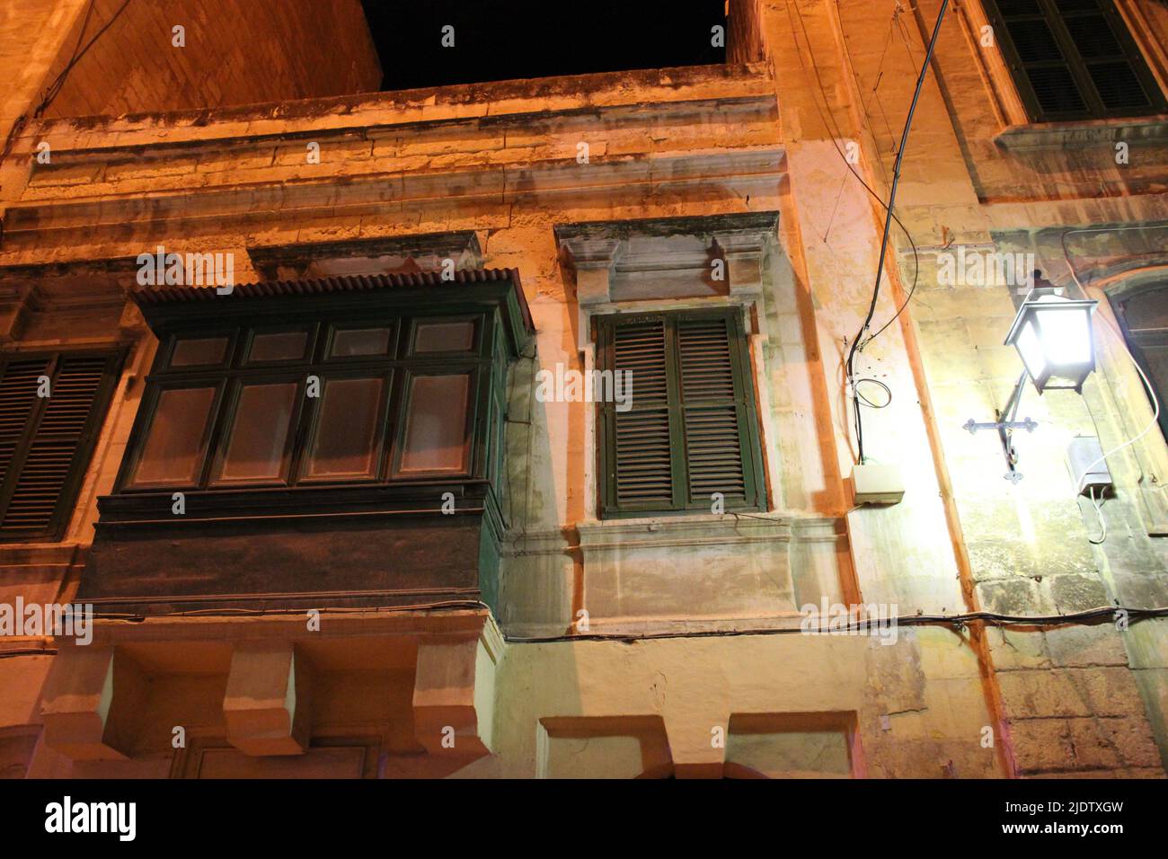 old habitation building (house or palace) in valletta in malta Stock ...