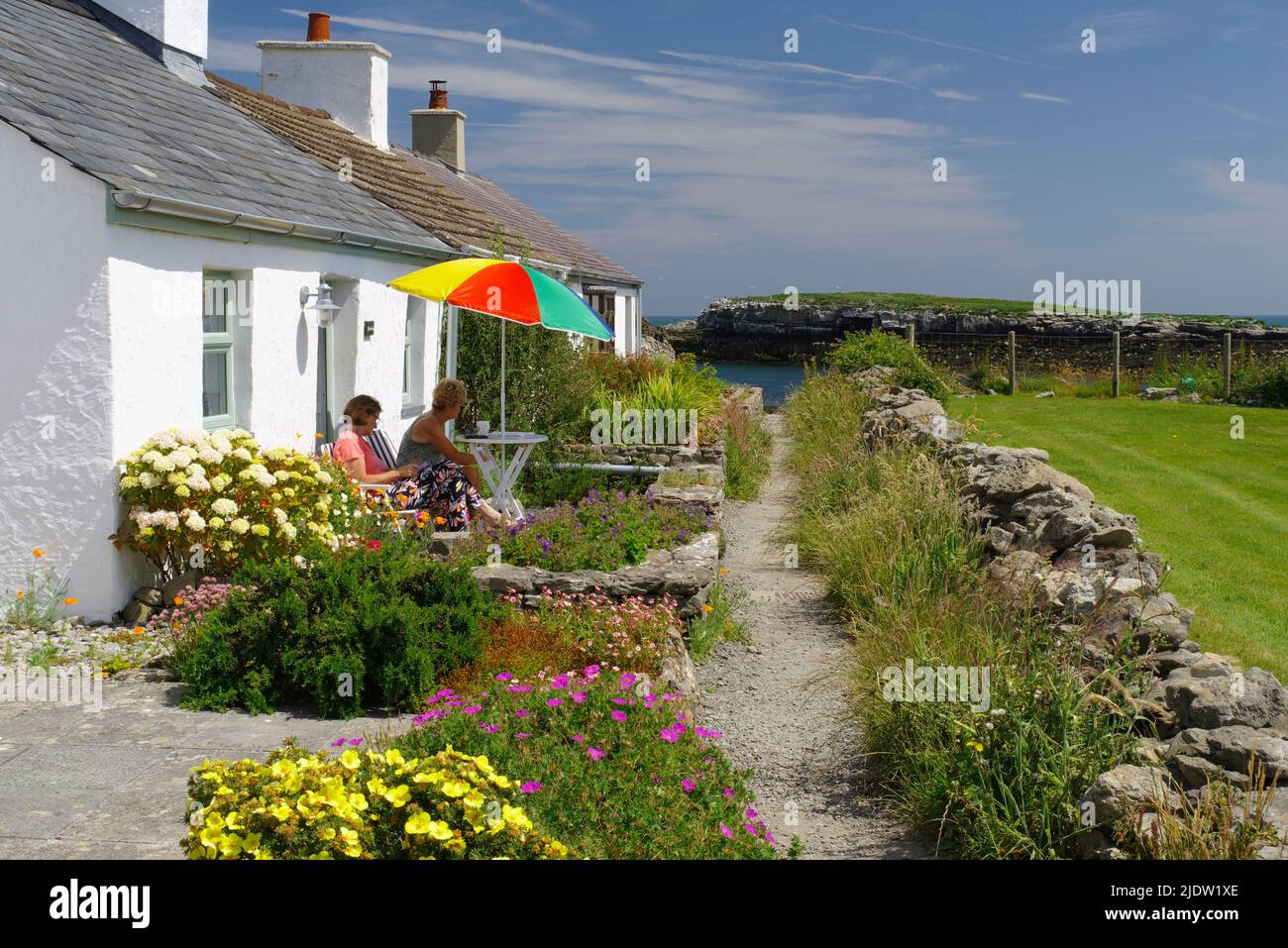 Y Swnt Cottages, Moelfre, Anglesey, North Wales Stock Photo - Alamy