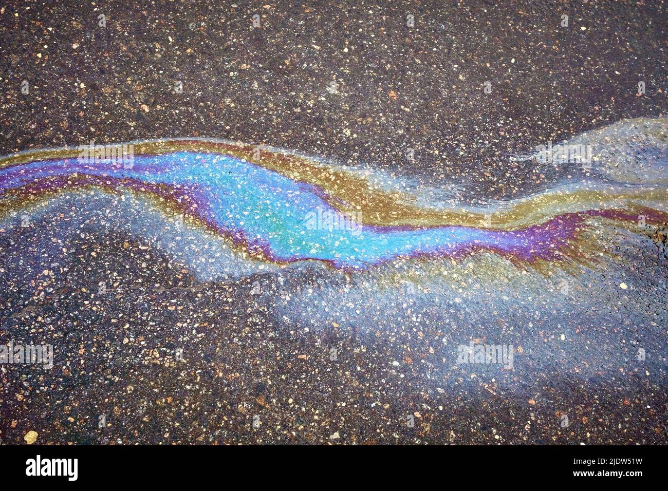 Oil on pavement hi-res stock photography and images - Alamy