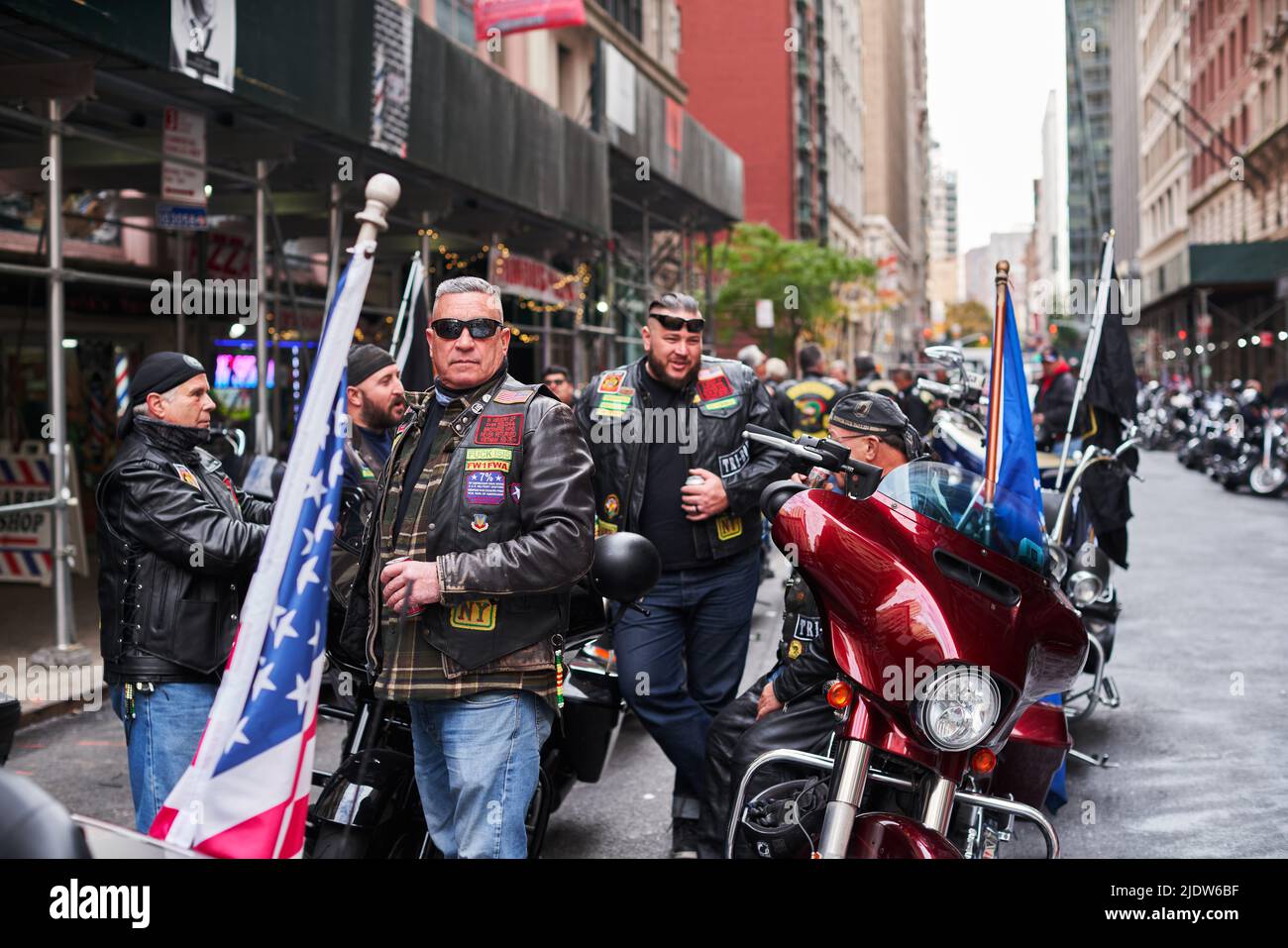 Manhattan, USA - 11. November 2021: Veterans Day Biker group Vets ...