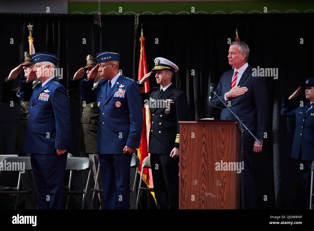 Manhattan, USA - 11. November 2021: Military officials saluting at ...