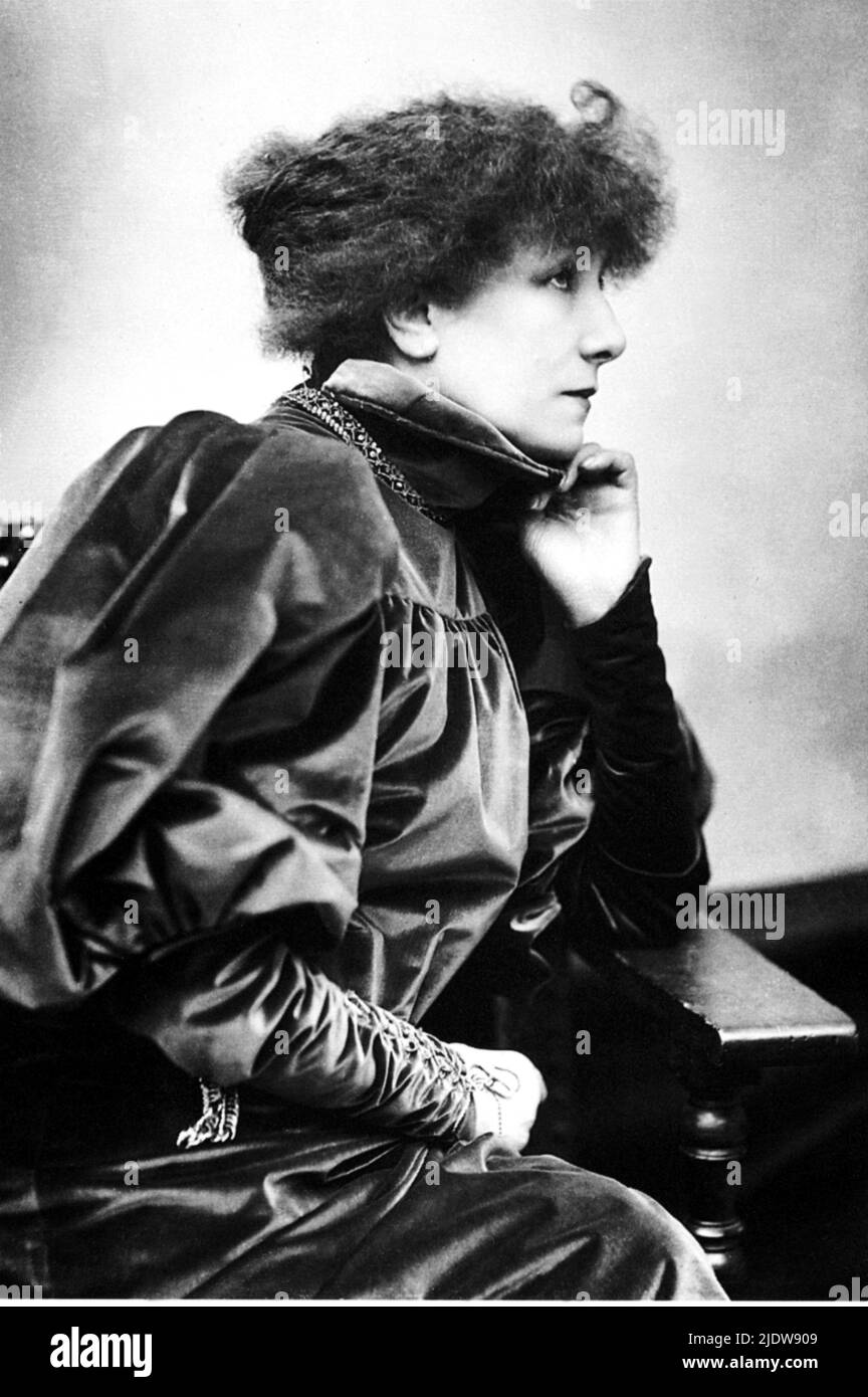 1888 , FRANCE : the french actress SARAH BERNHARDT ( 1844 - 1923 ...
