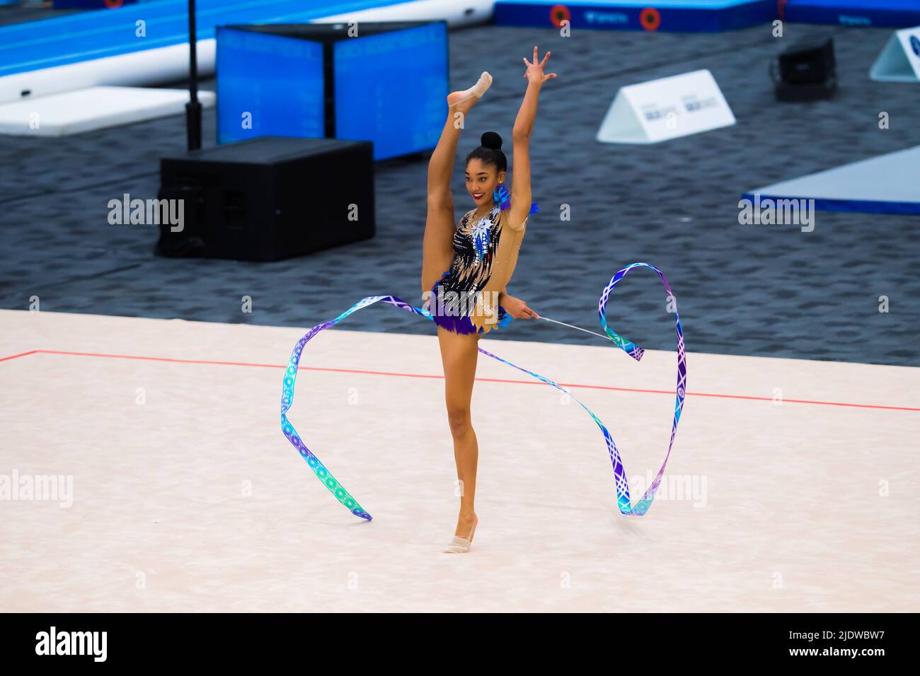 New Zealand Senior International Rhythmic Gymnast, Laylah Waggie ...