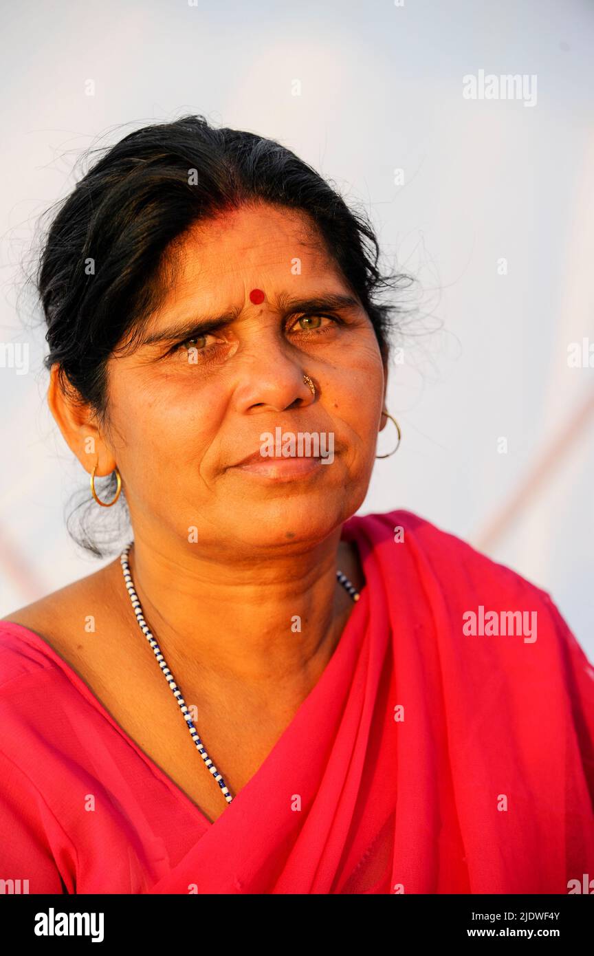 INDIA, Uttar Pradesh, Bundelkhand, women movement Gulabi Gang, founder ...