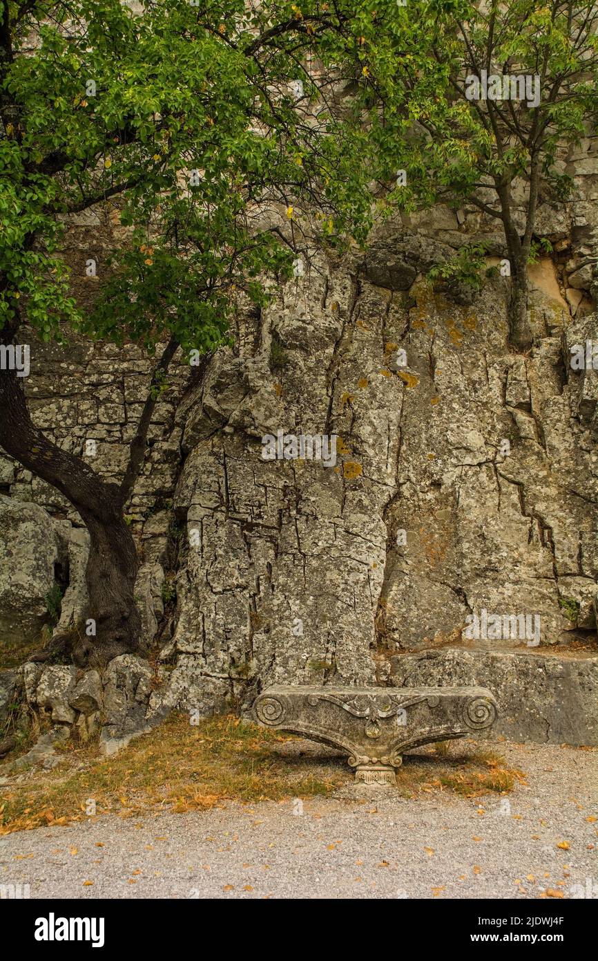 An historic medieval stone bench in north east Italy Stock Photo - Alamy