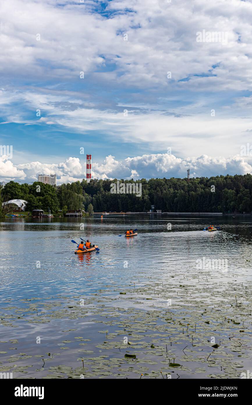 Double canoe hi-res stock photography and images - Alamy