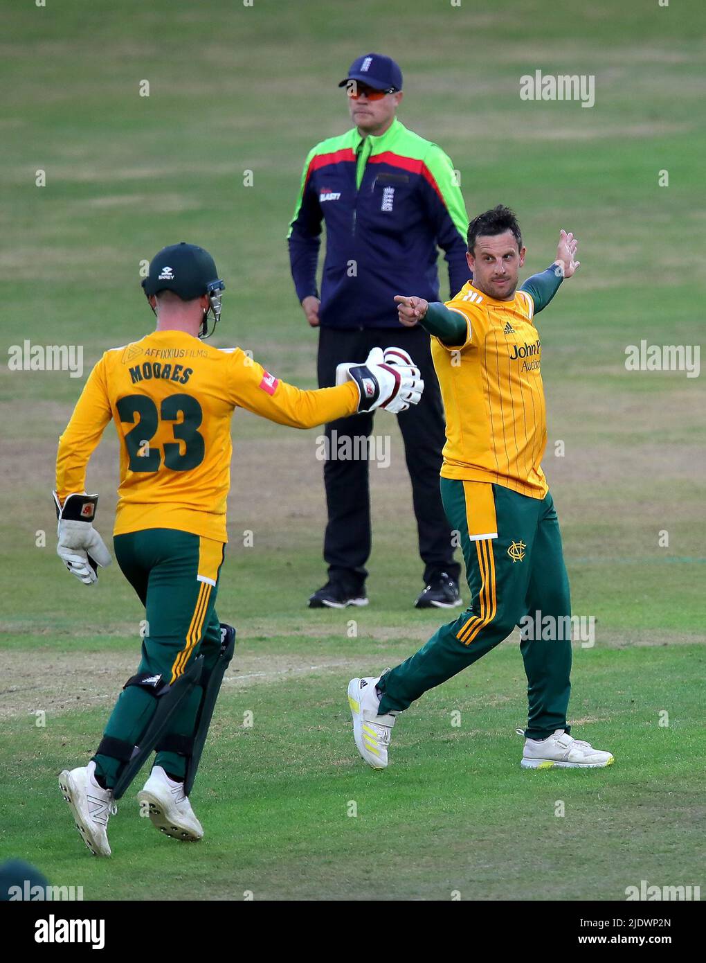 Notts OutlawsÕ Steven Mullaney celebrates taking the wicket of ...