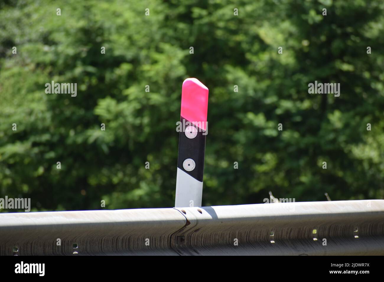 Pink line road traffic sign hi-res stock photography and images - Alamy