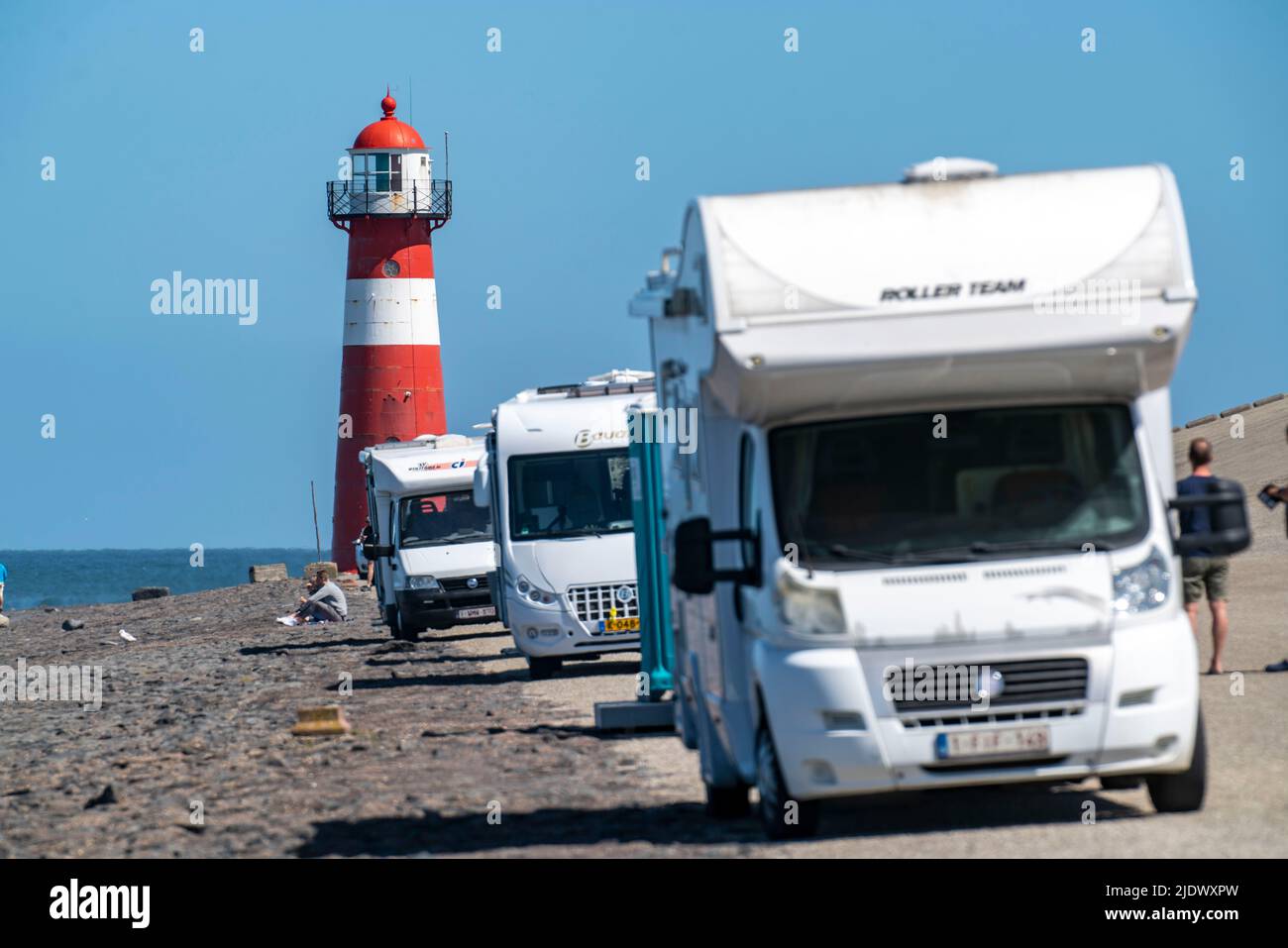 North Sea dike near Westkapelle, Westkapelle Laag lighthouse, camper ...