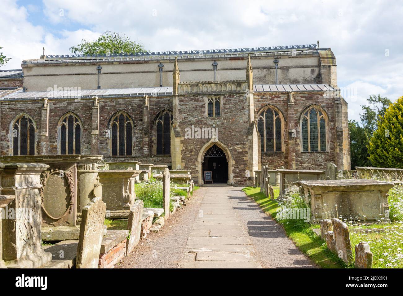 St marys parish church lane churchyard local berkeley town hi-res stock ...