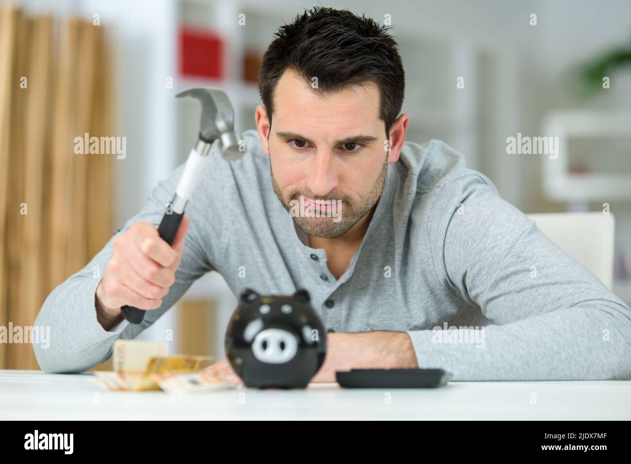 Person holding hammer smash hi-res stock photography and images - Alamy
