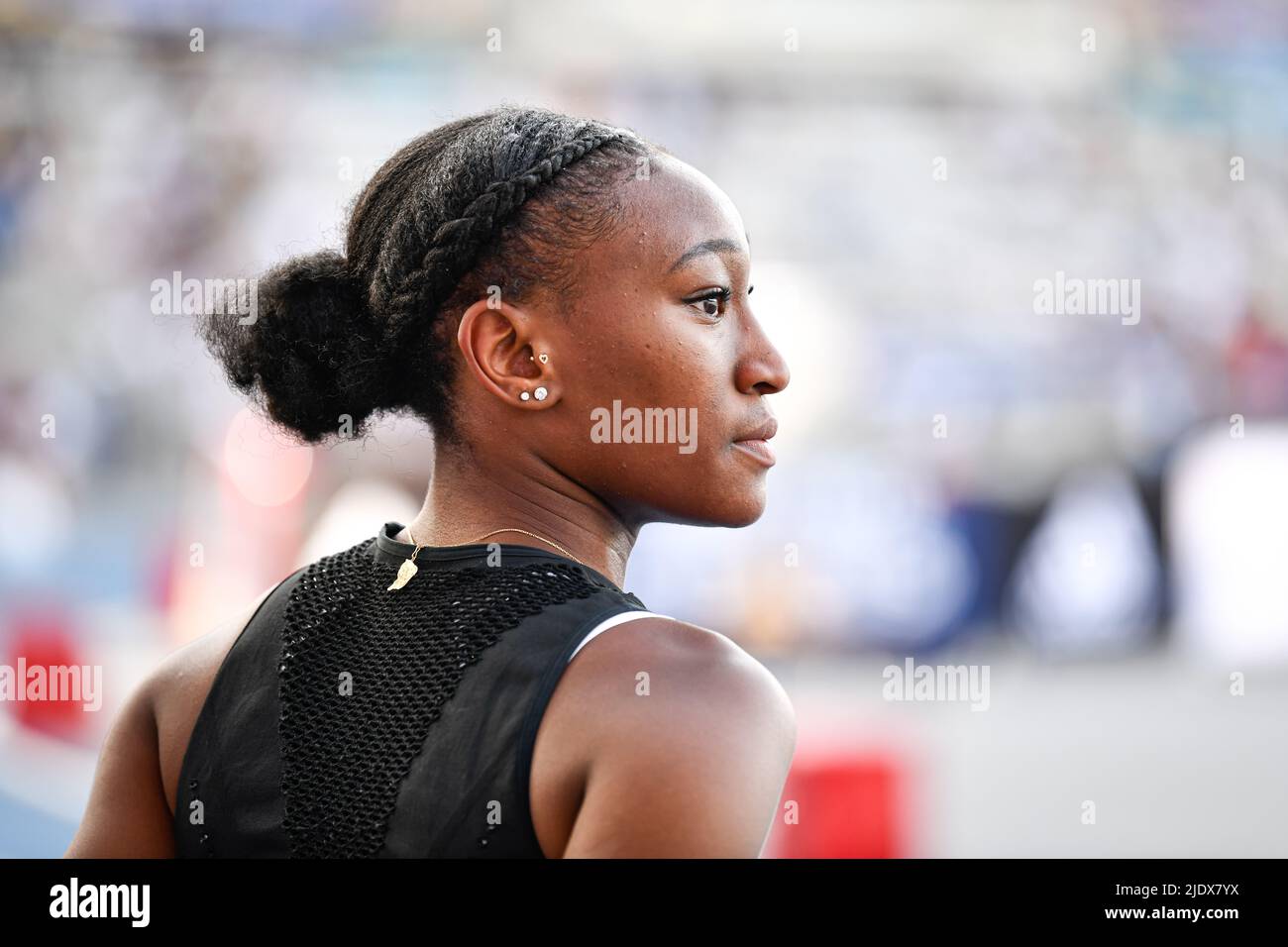 Laureen maxwell hi-res stock photography and images - Alamy