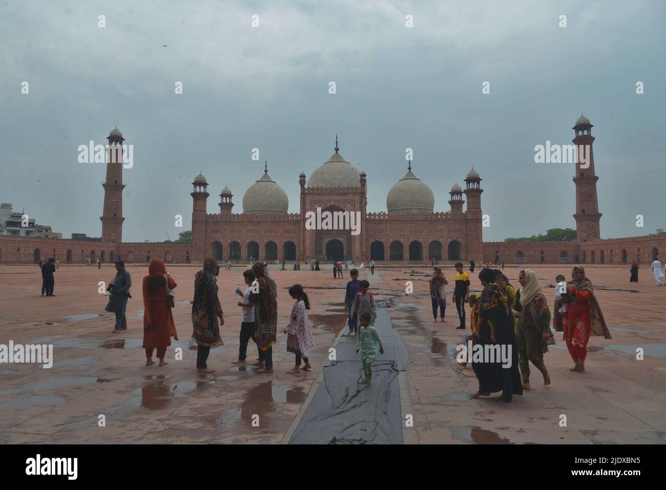 June 21, 2022, Lahore, Punjab, Pakistan: An attractive stunning ...