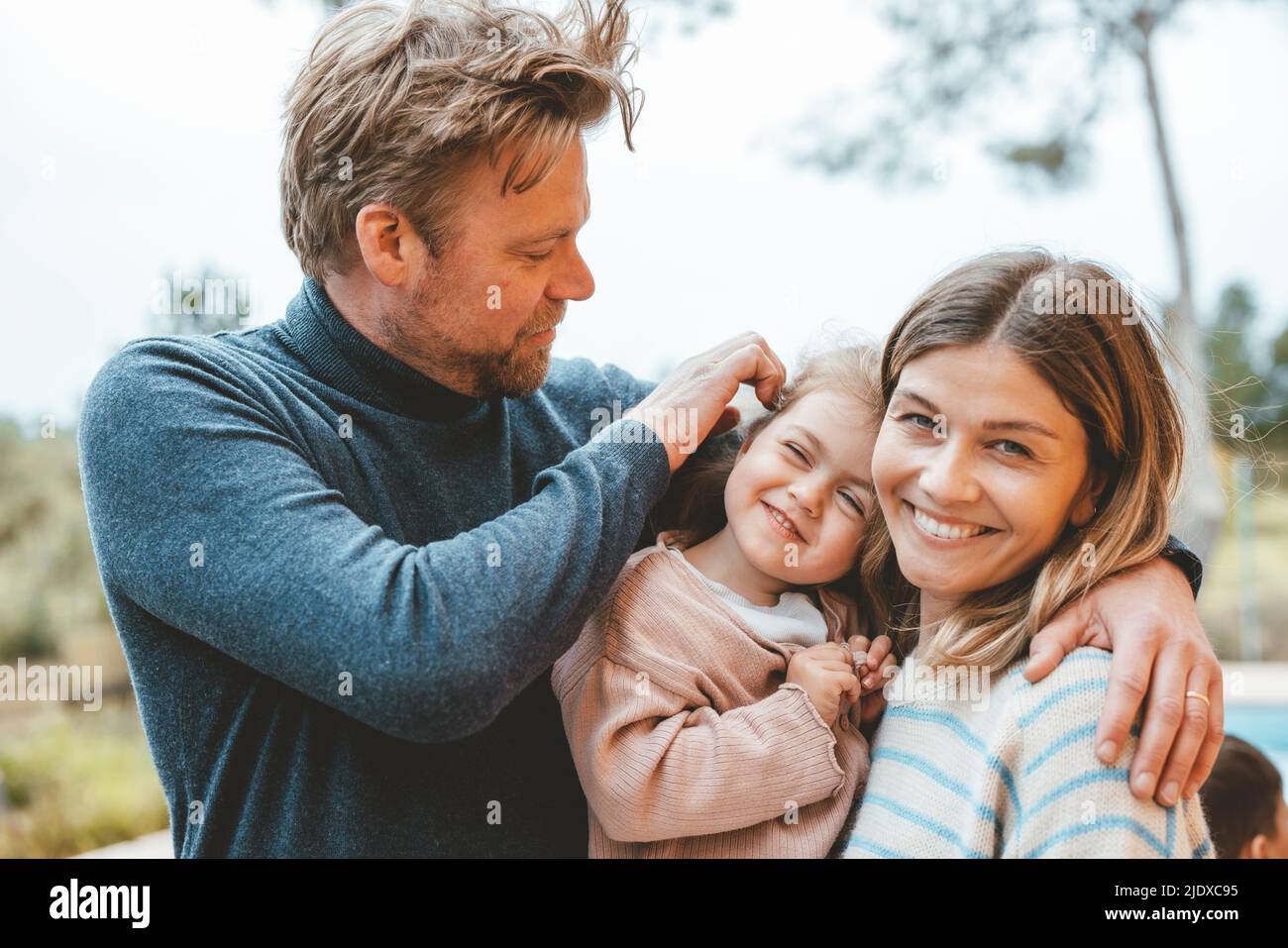 Man caressing woman hi-res stock photography and images - Alamy