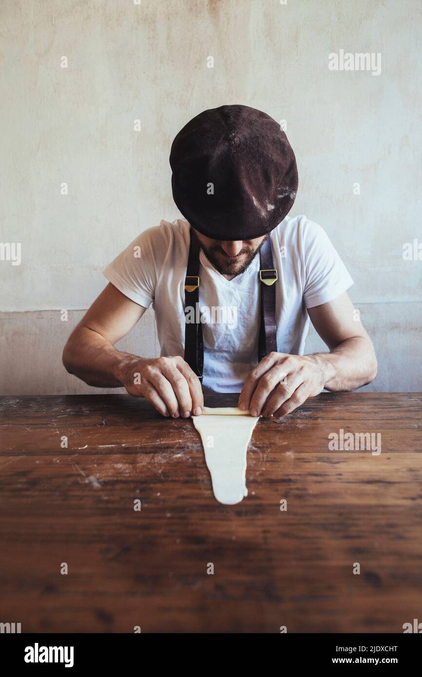 Rolling table hi-res stock photography and images - Alamy