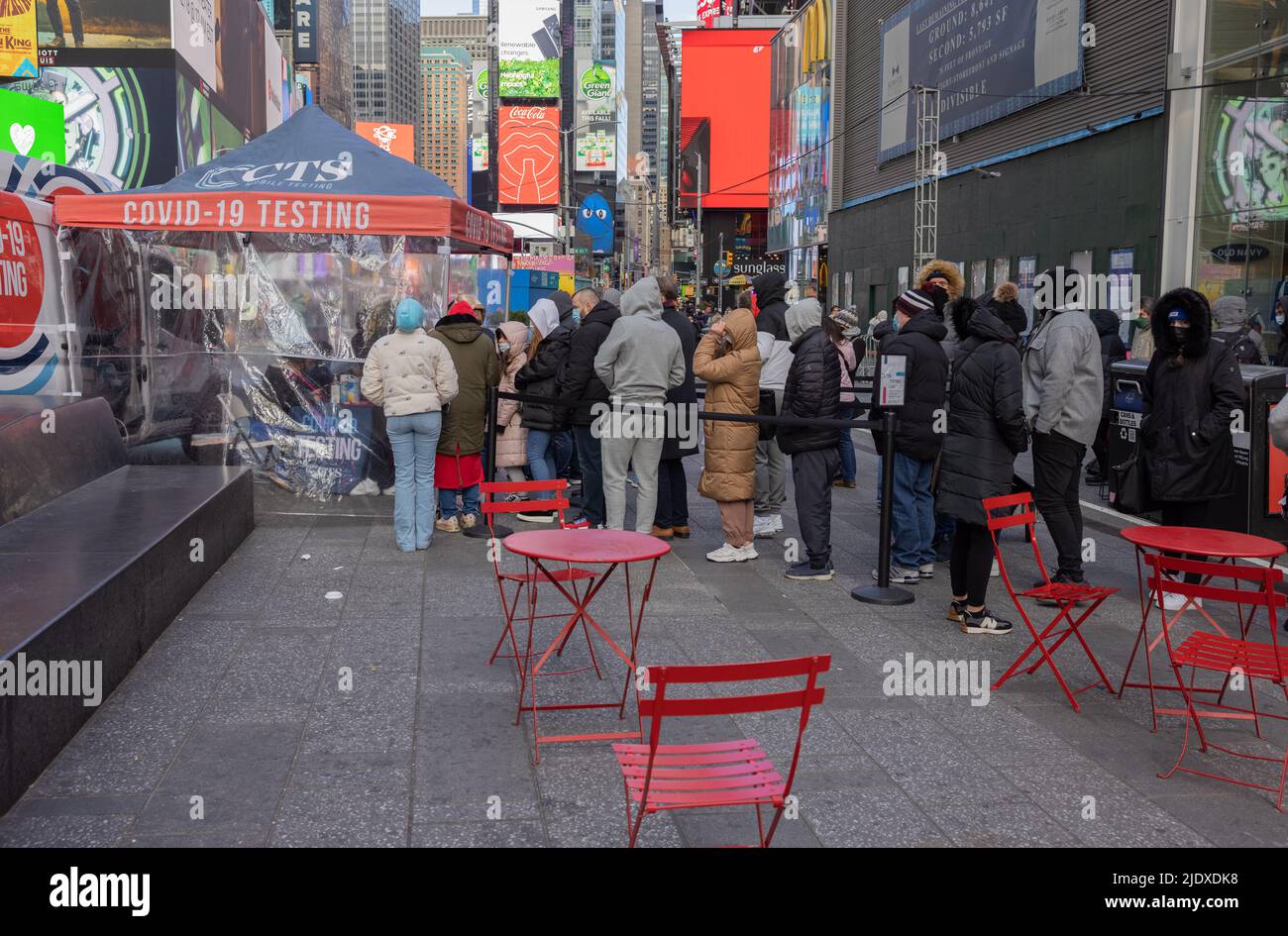 NEW YORK, N.Y. – December 19, 2021: A COVID-19 testing site is seen in ...